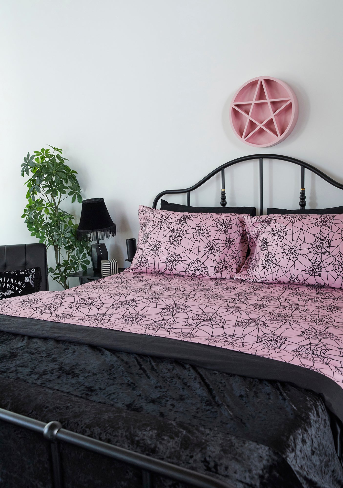 spider web bed frame