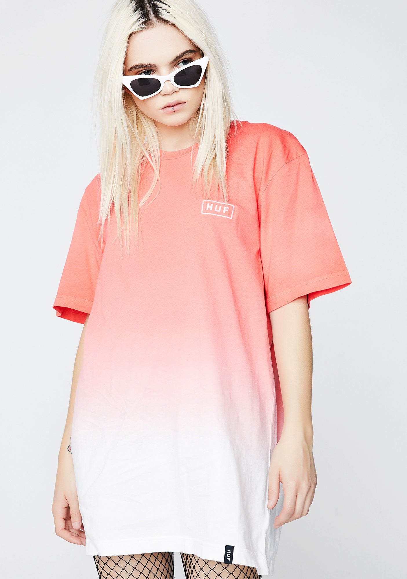 Gradient Dip Dye Bar Logo Tee – Dolls Kill