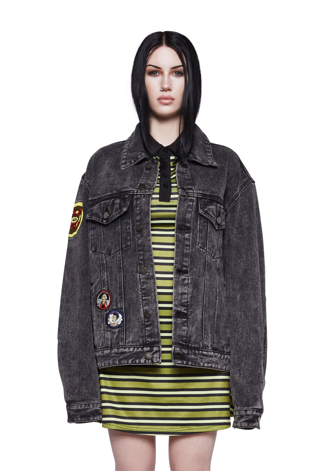 Dolls Kill x Daria 90s MTV Acid Wash Denim Jacket - Black