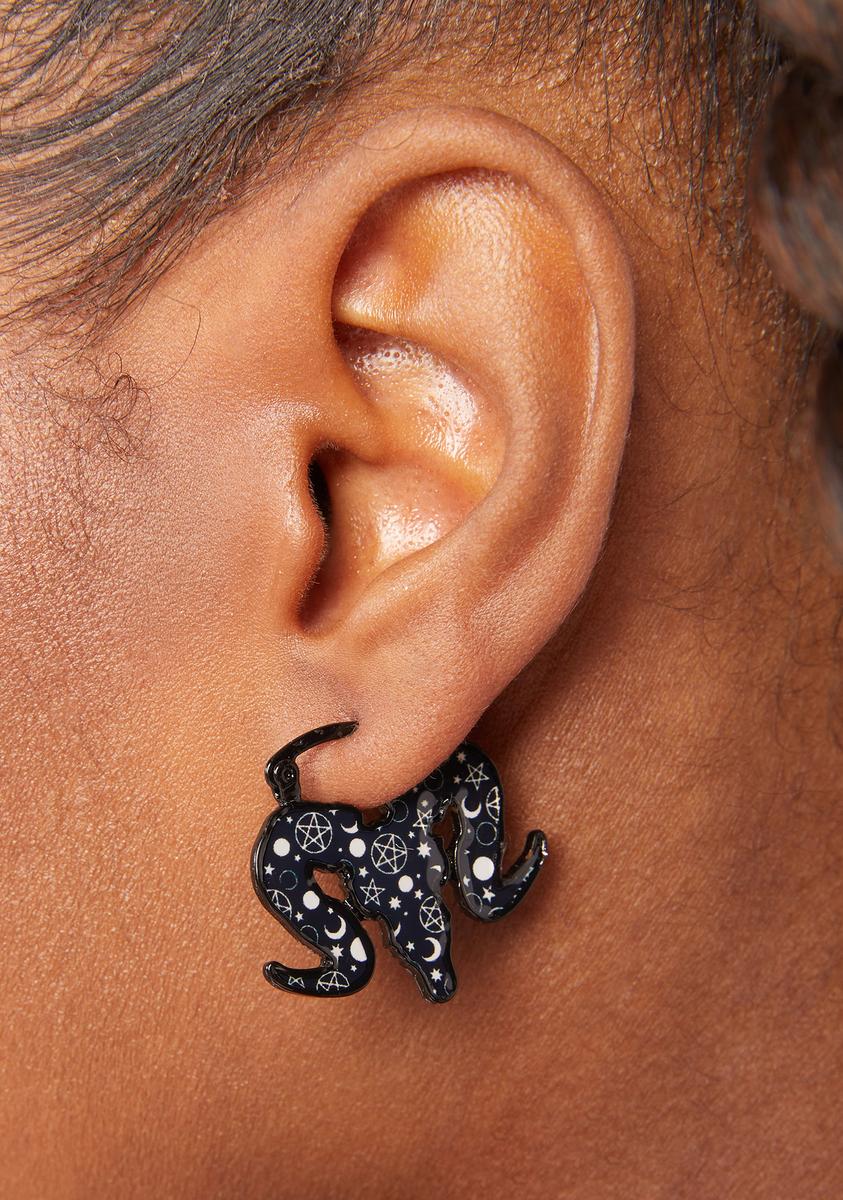 Ram Moon And Pentagram Earrings - Black – Dolls Kill