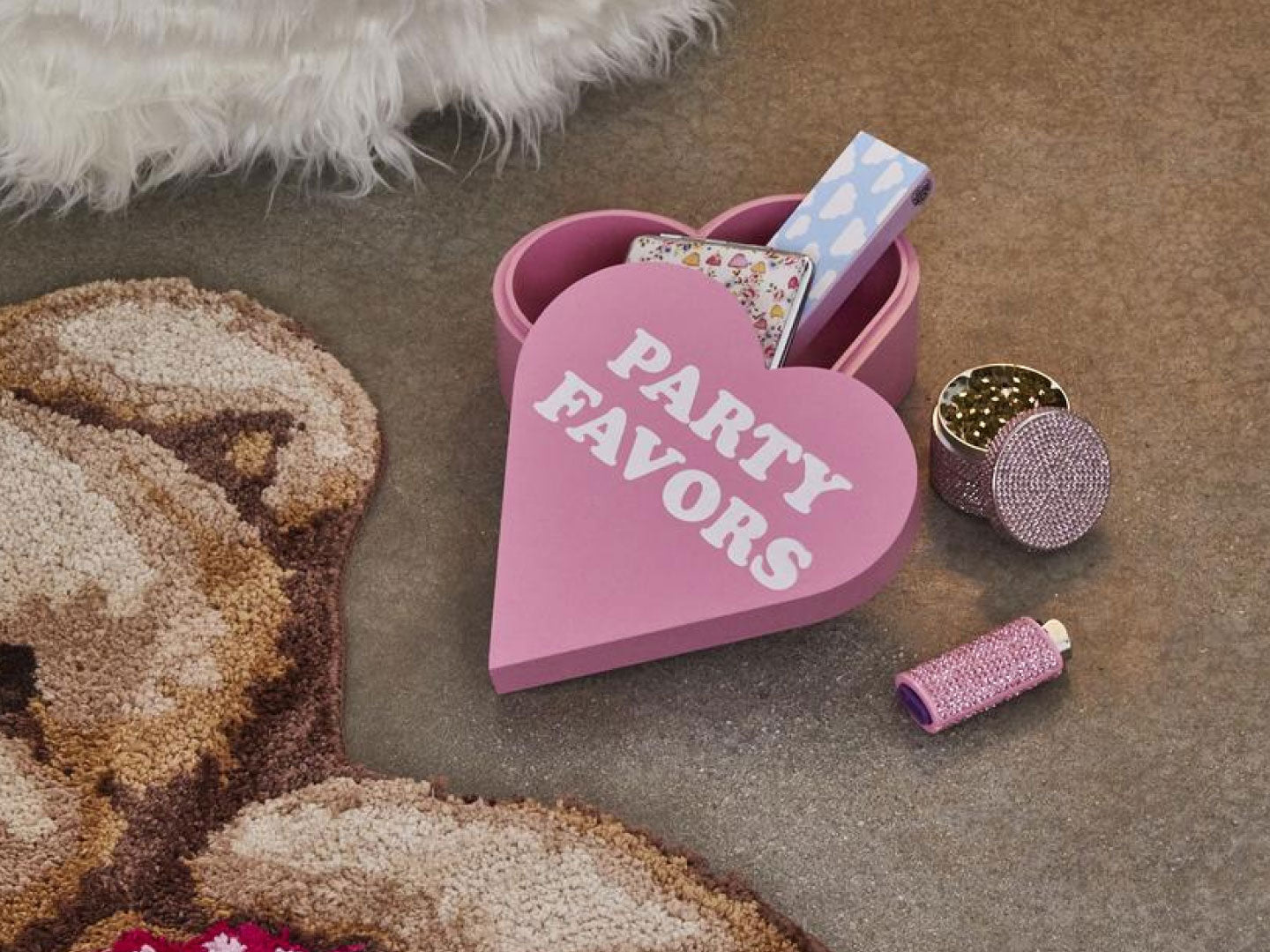 obsession boxes – Dolls Kill