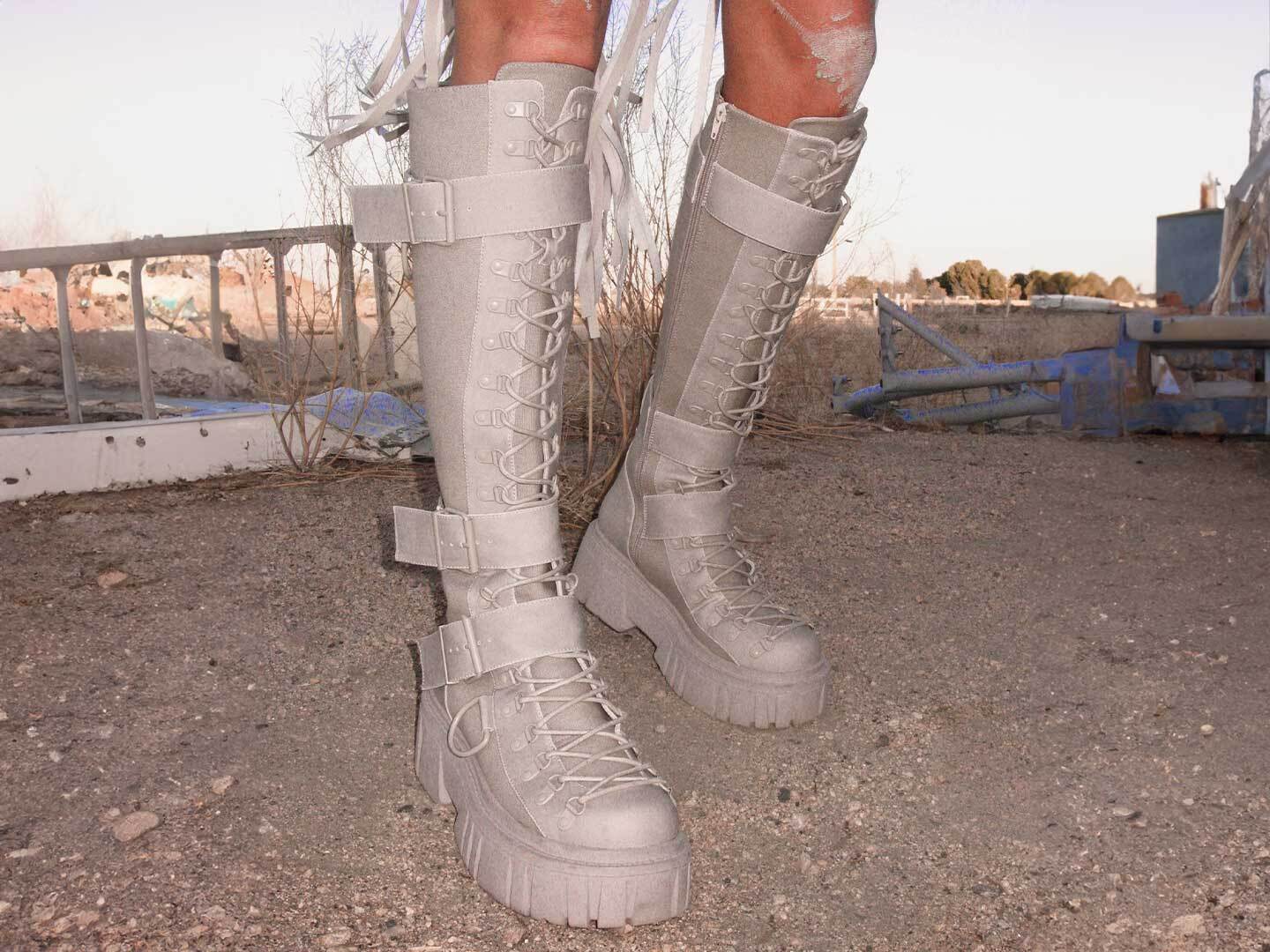 obsession boxes – Dolls Kill