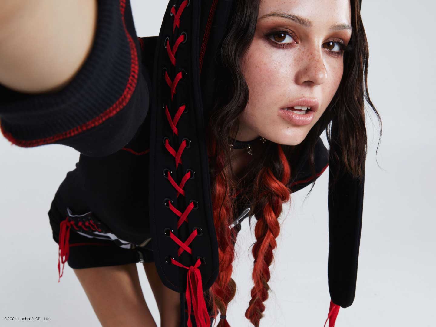 Dolls Kill x WB Horror Friday The 13th Embroidered Tank Top - White/Red