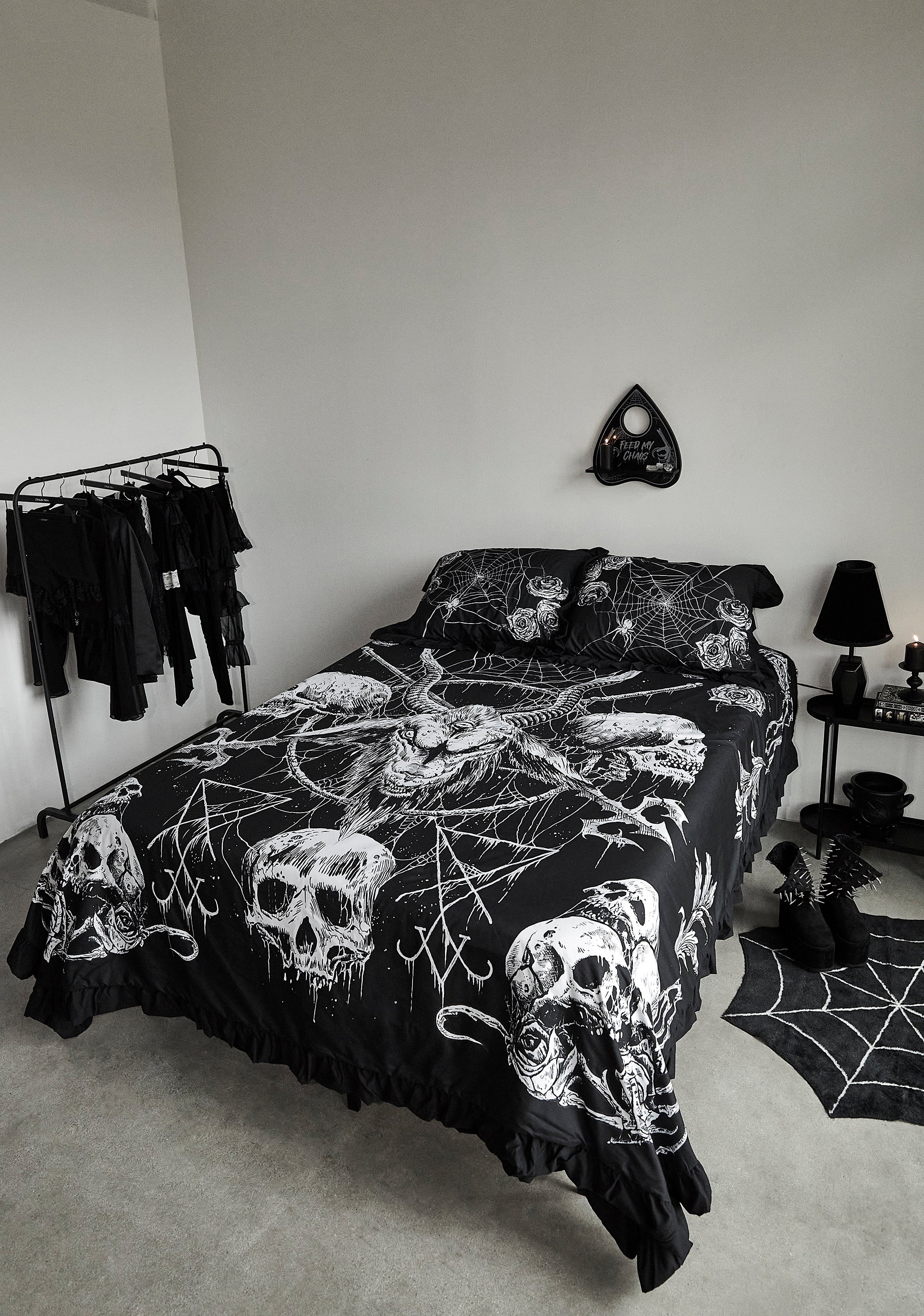 Dolls Home Goth Baphomet Spiderweb Roses Duvet Cover And Pillowcases ...