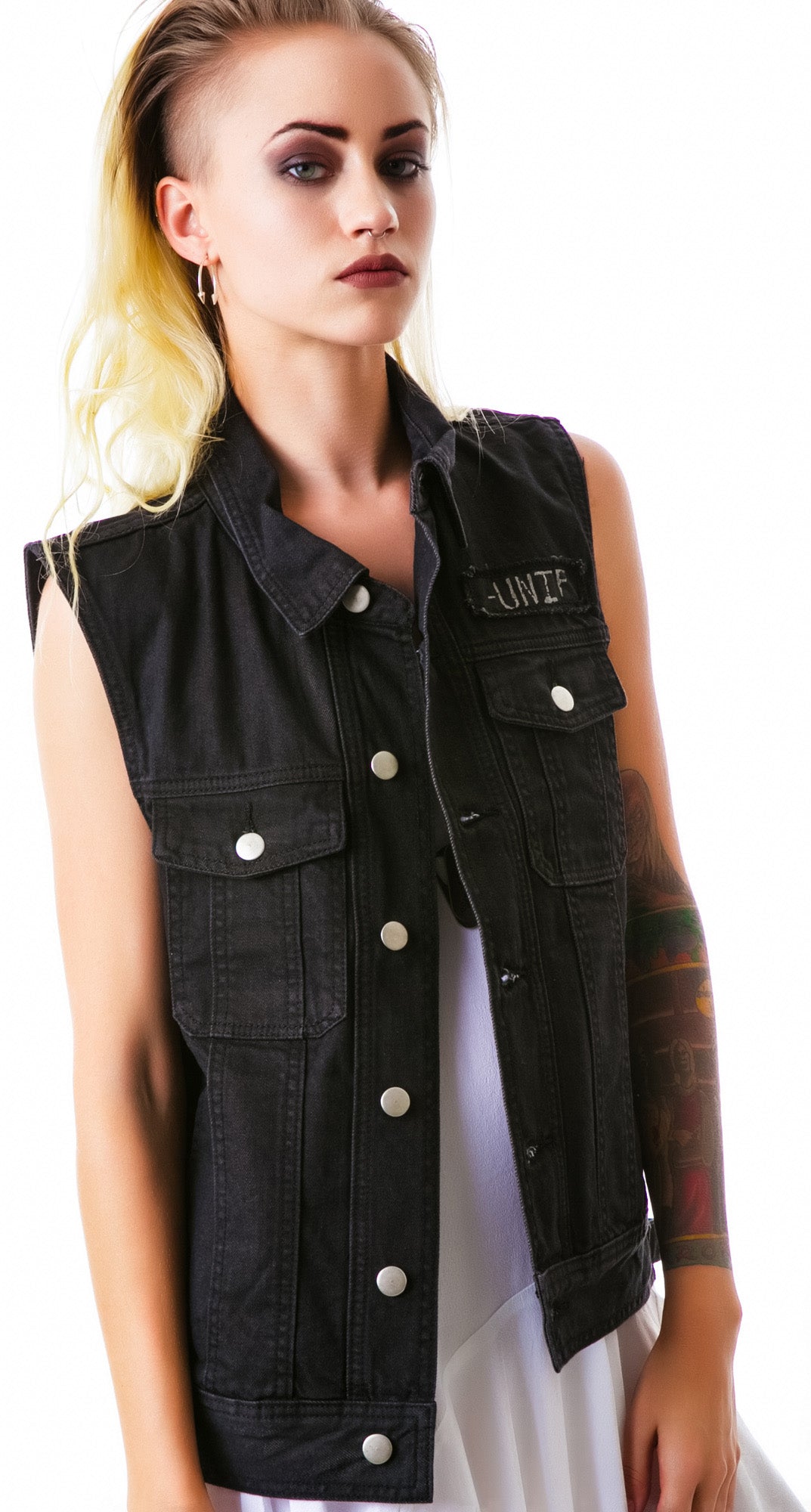 Death Rows Vest – Dolls Kill