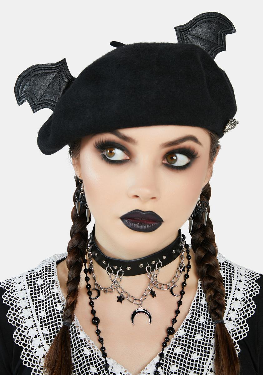 The Grave Girls Bat Wing Pin Beret - Black – Dolls Kill