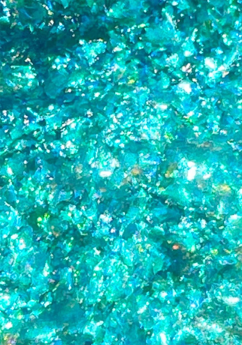 Danessa Myricks Beauty Chrome Flake Eyeshadow And Topper - Blue – Dolls ...