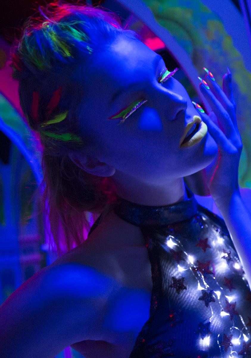 Stargazer UV Reactive Mascara - Neon Purple – Dolls Kill