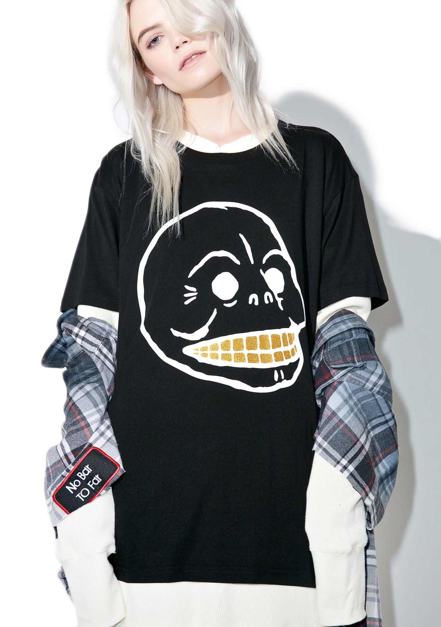 Grills Standard Tee – Dolls Kill