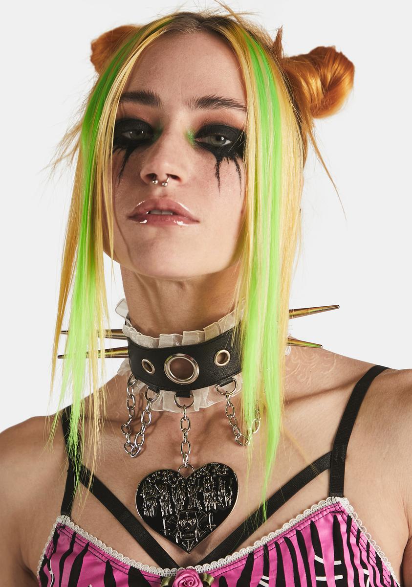 Dolls Kill X Broken Brainz Vegan Leather Ruffle Heart Charm Choker - Black