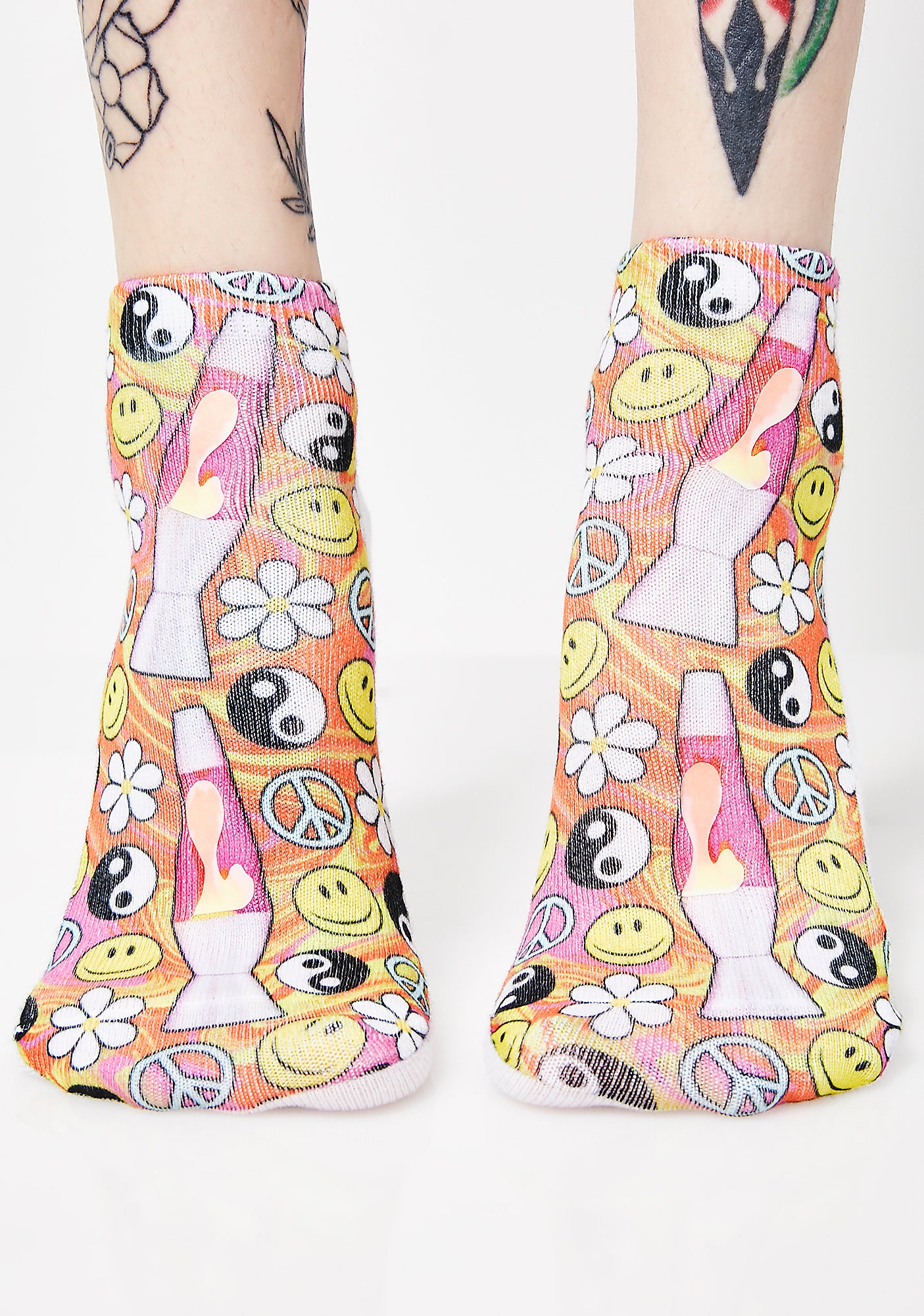 Multi Glow In The Dark Hippie Socks – Dolls Kill