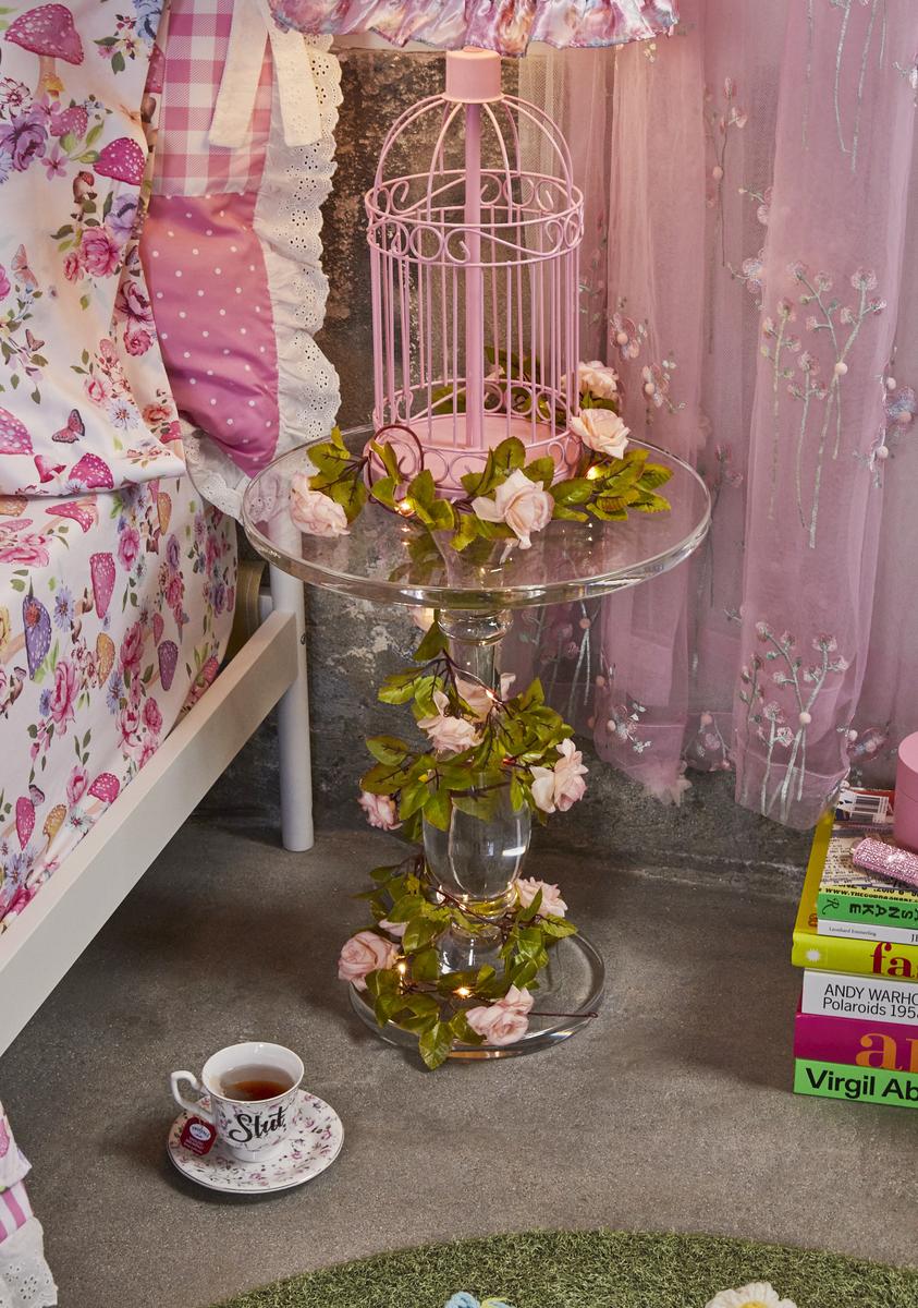 Dolls Home Floral Leaf String Lights - Gold – Dolls Kill