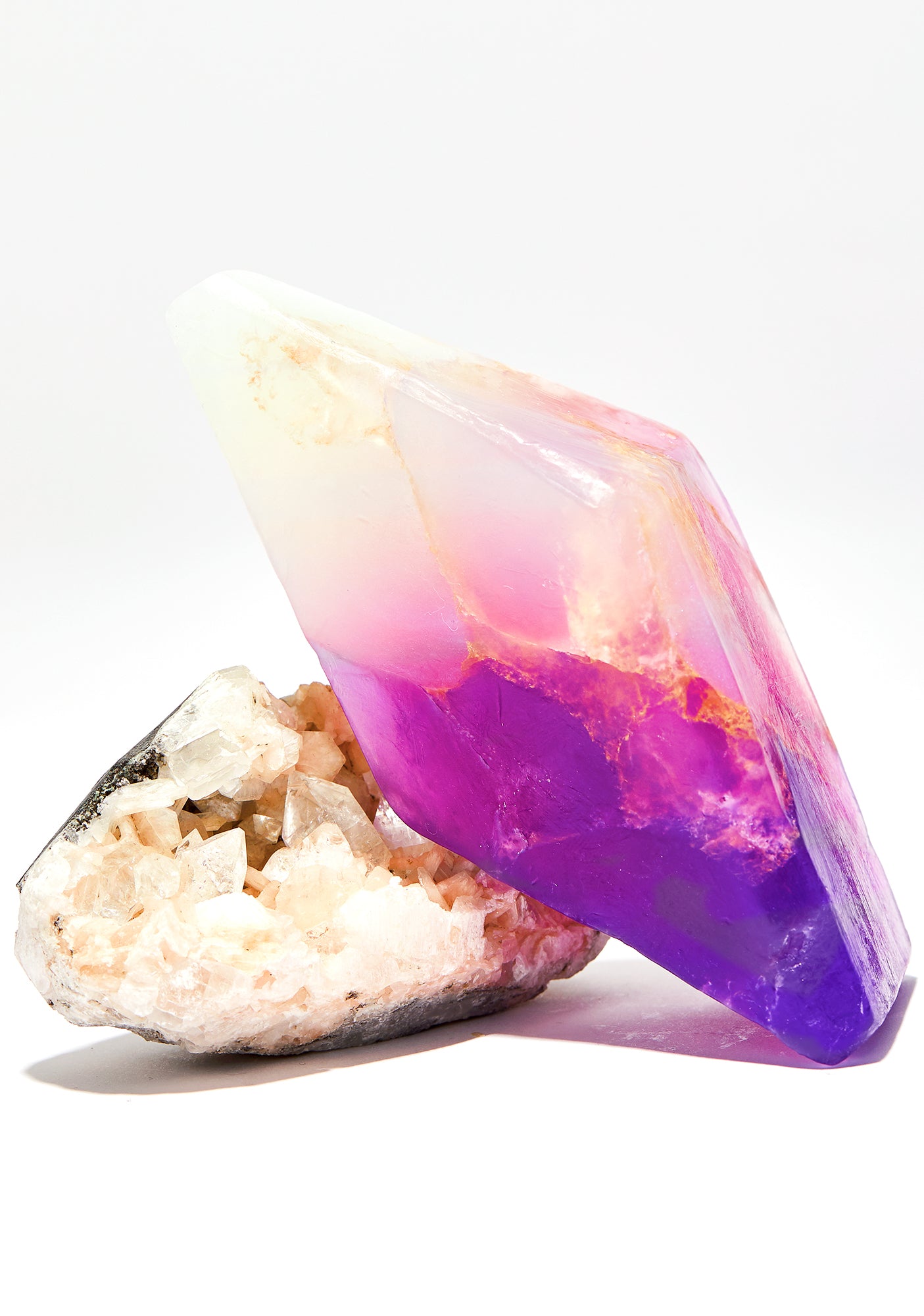 Manifest Amethyst Crystal Soap – Dolls Kill