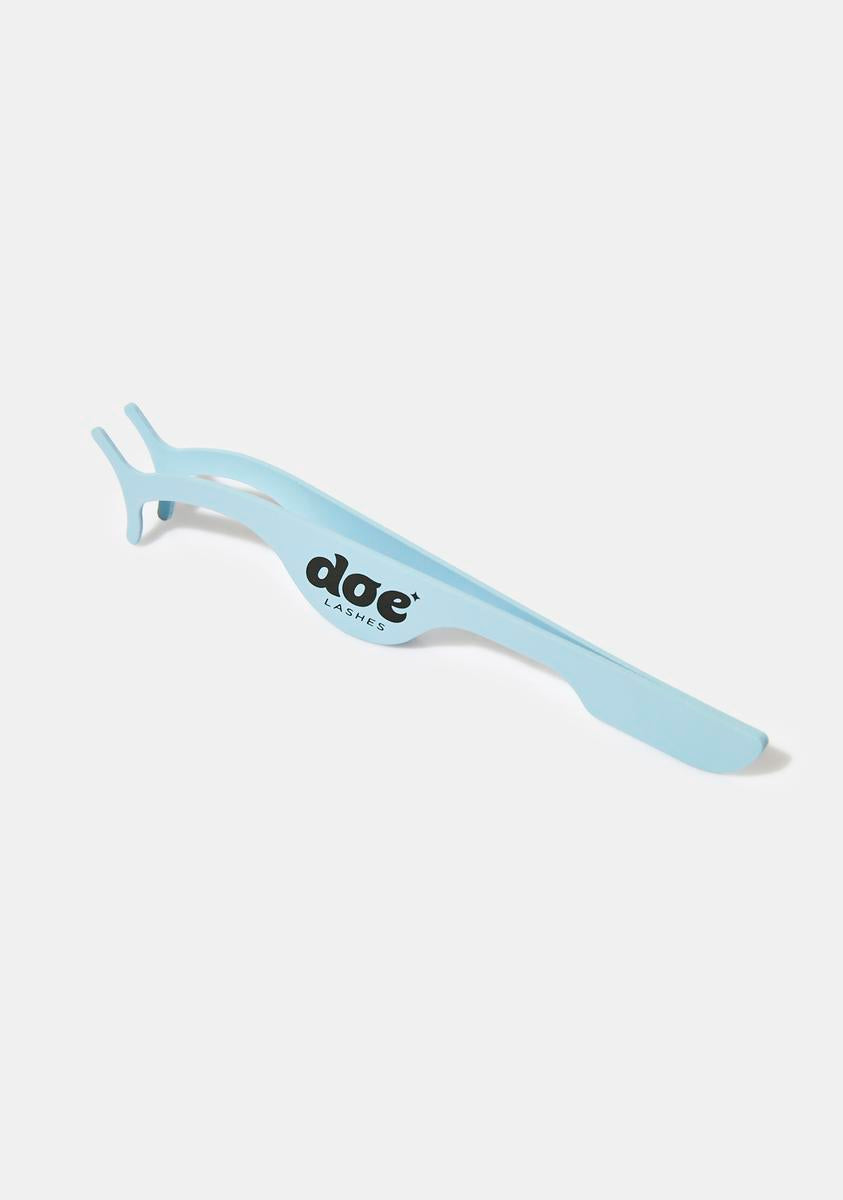 Doe False Eyelash Applicator - Blue – Dolls Kill