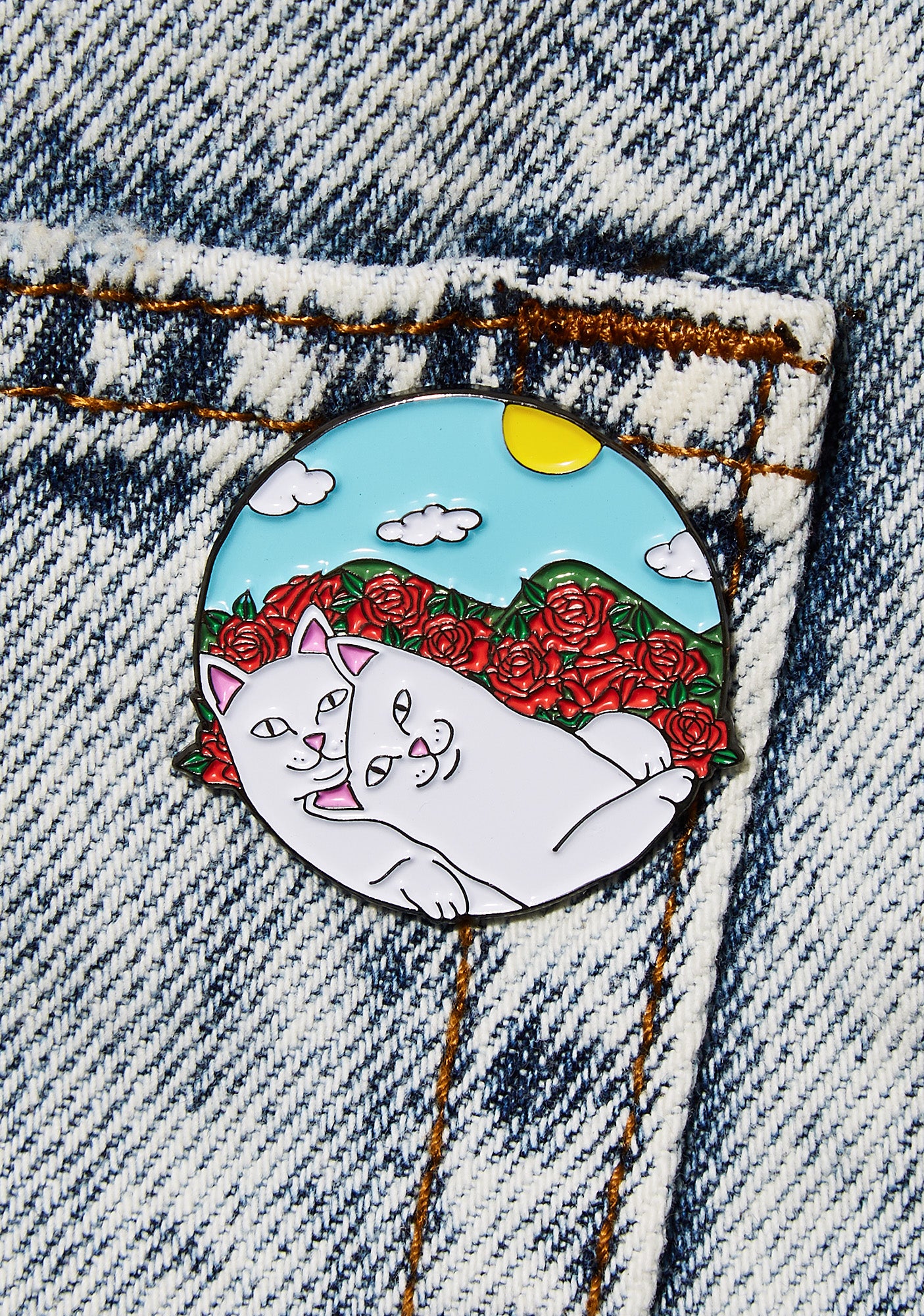 Cuddle Pin – Dolls Kill