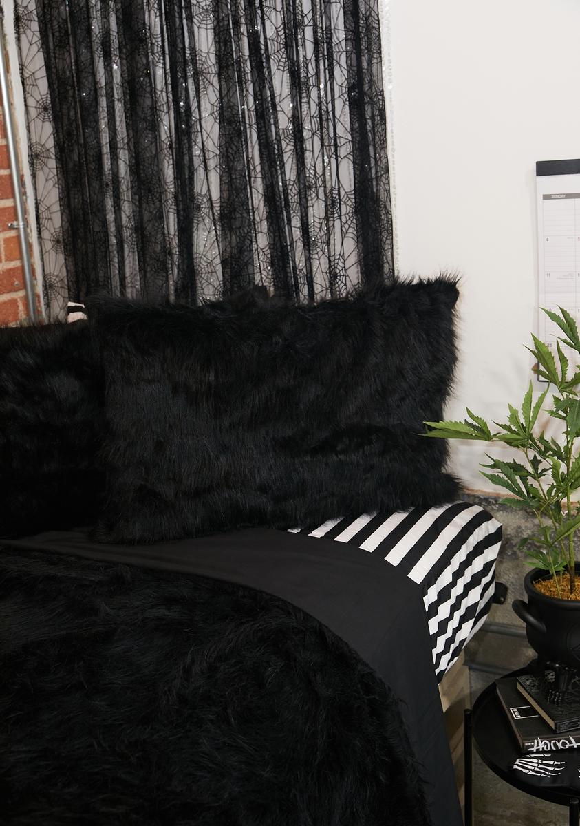 Dolls Home Faux Fur Shag Pillow Sham Set - Black – Dolls Kill