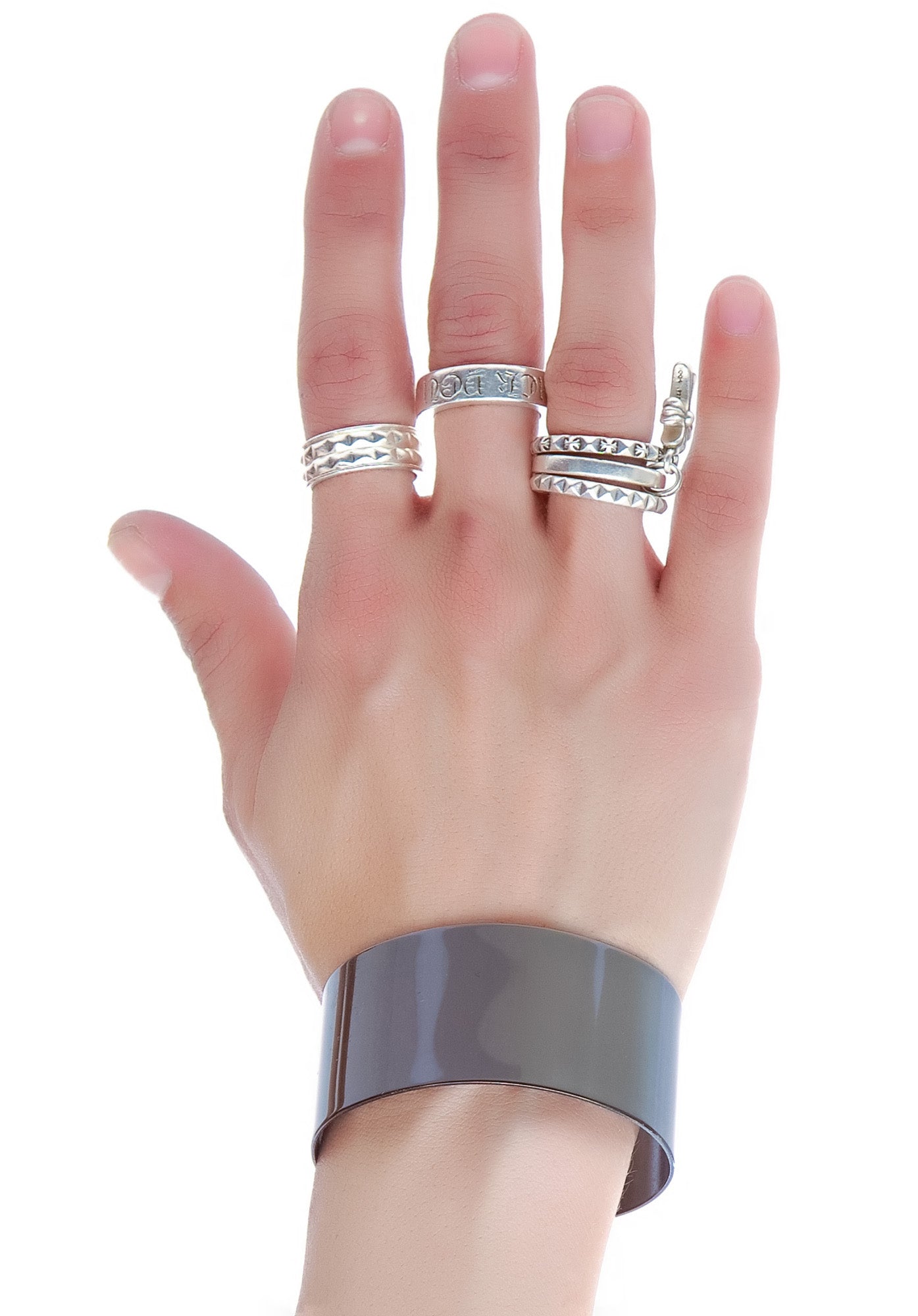 Short Plain Cuff – Dolls Kill