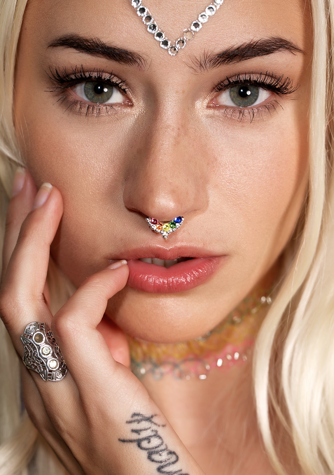 Rainbow Dream Sadeh Septum Clip – Dolls Kill