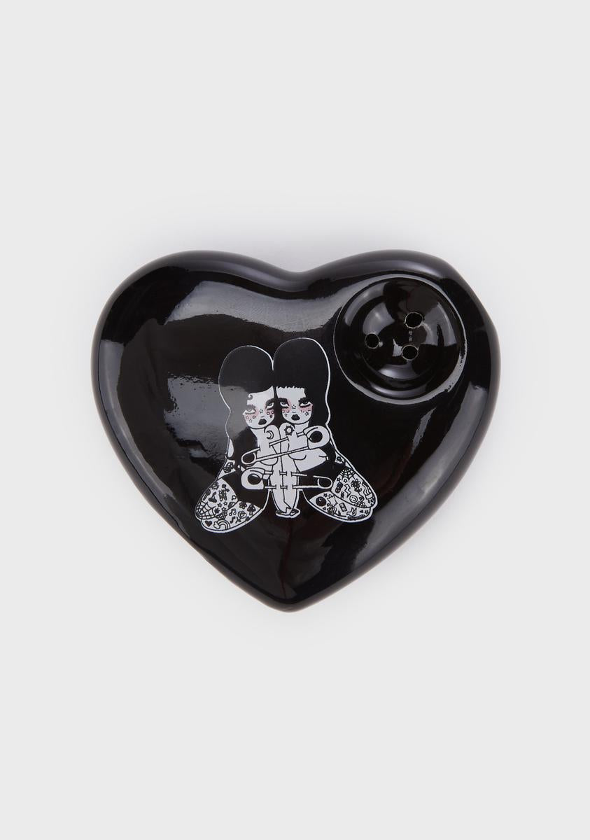 Valfre Heart Ceramic BFF Pipe - Black – Dolls Kill