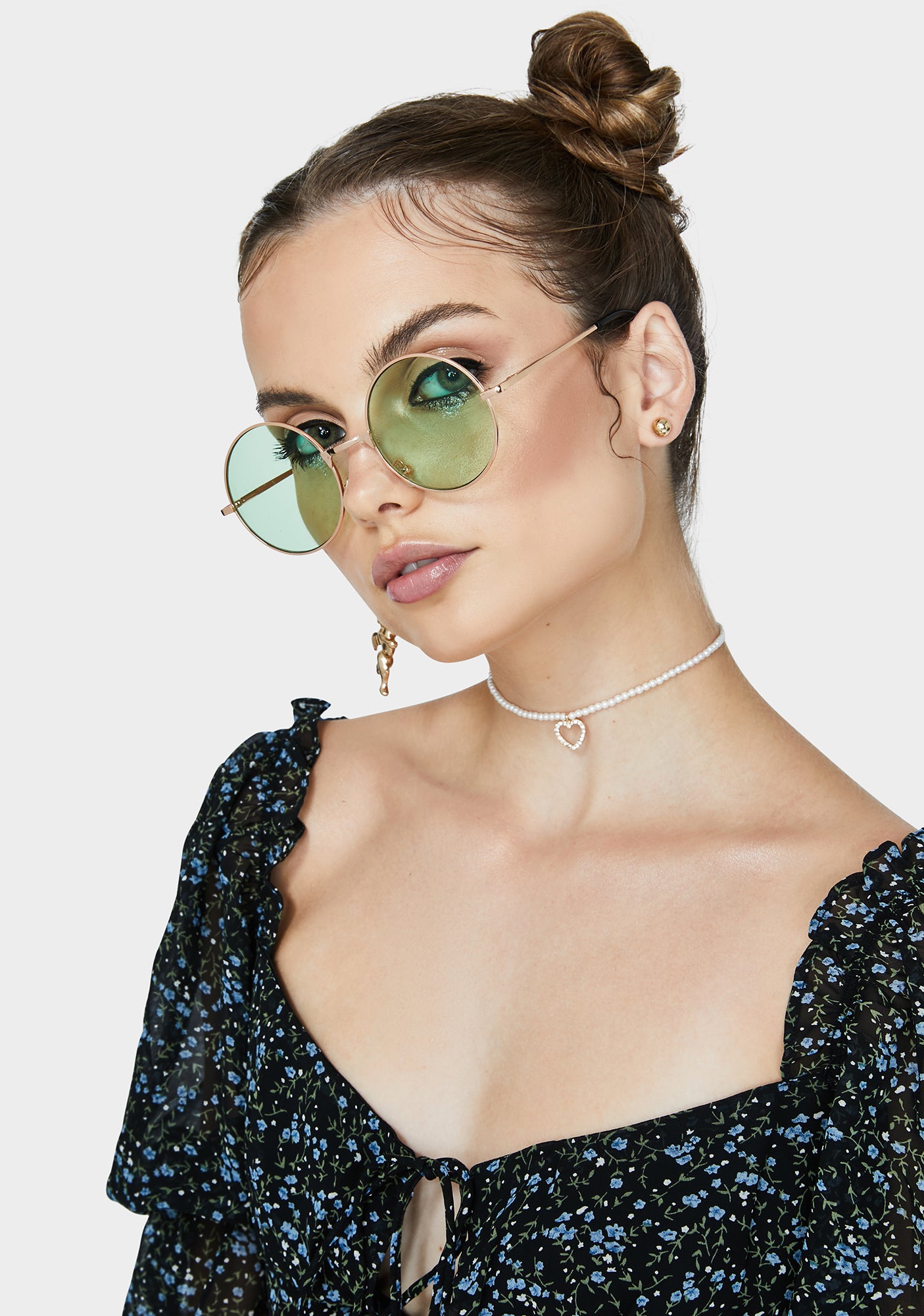 Busy Dreaming Circle Sunglasses – Dolls Kill