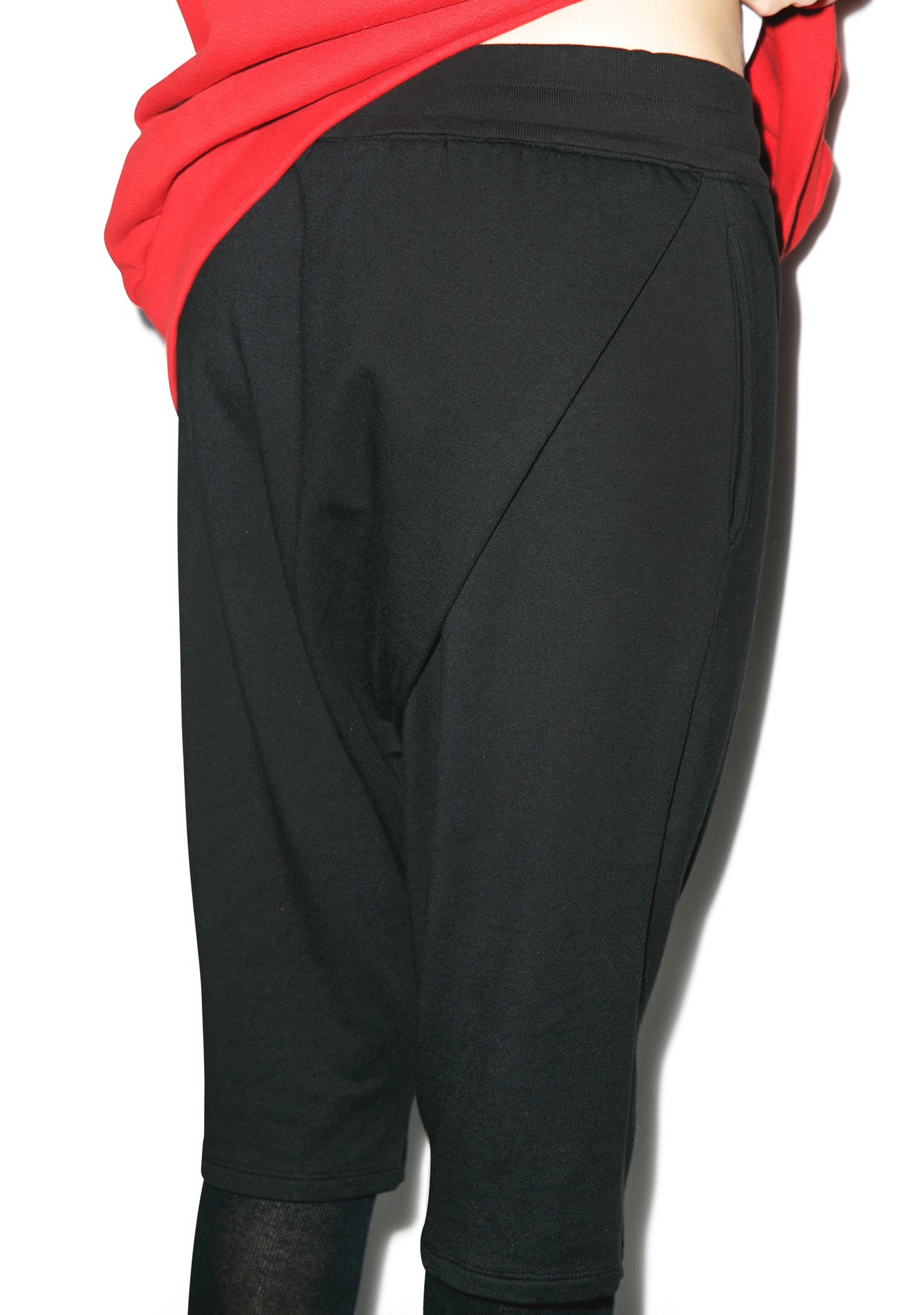 Dossier Asymmetrical Shorts – Dolls Kill