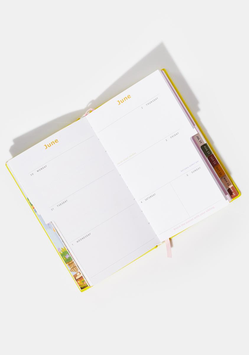 Odd Giraffe 2022 Planner - Yellow – Dolls Kill