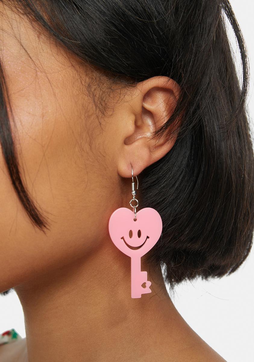 Key Smiley Face Drop Earrings - Pink – Dolls Kill