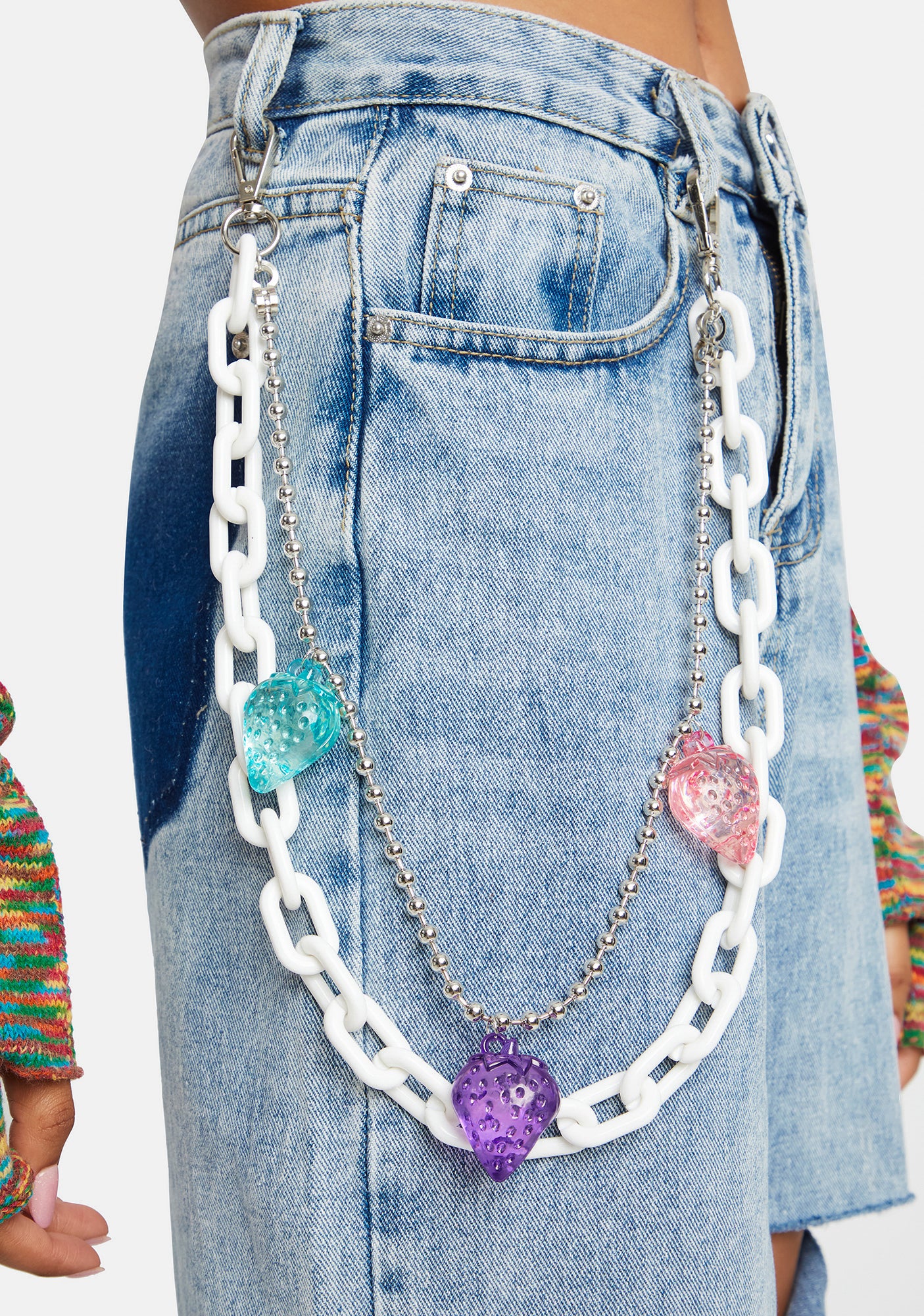 Strawberry Sweeten Chain – Dolls Kill