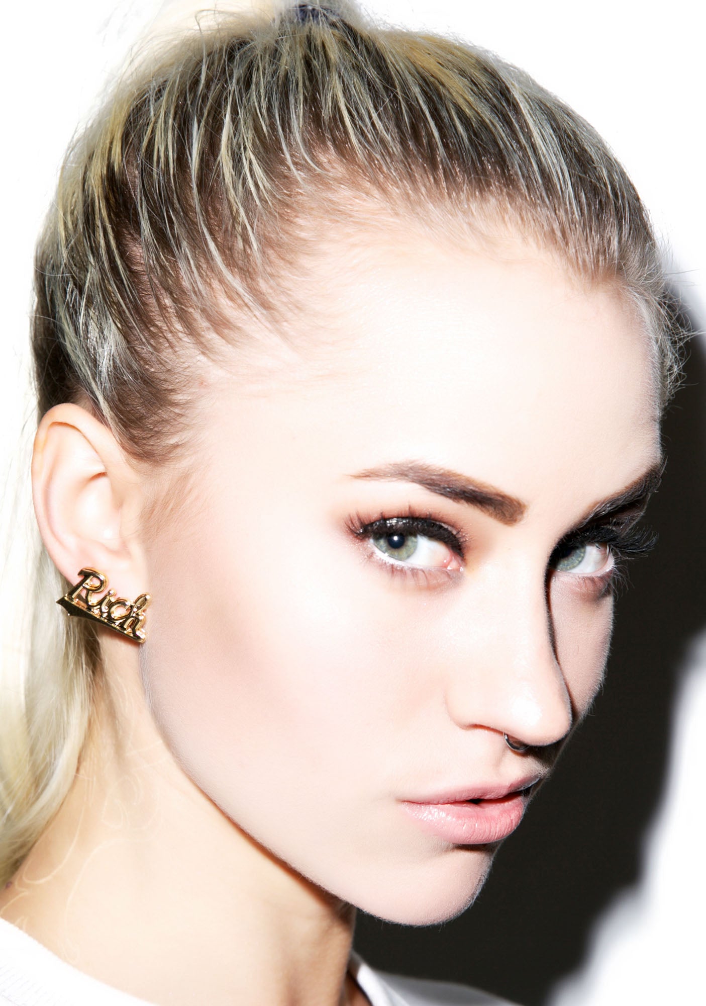 Rich Stud Earrings – Dolls Kill