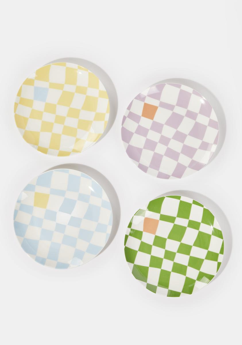 Warped Checkered Dinner Plate Set - Multi – Dolls Kill