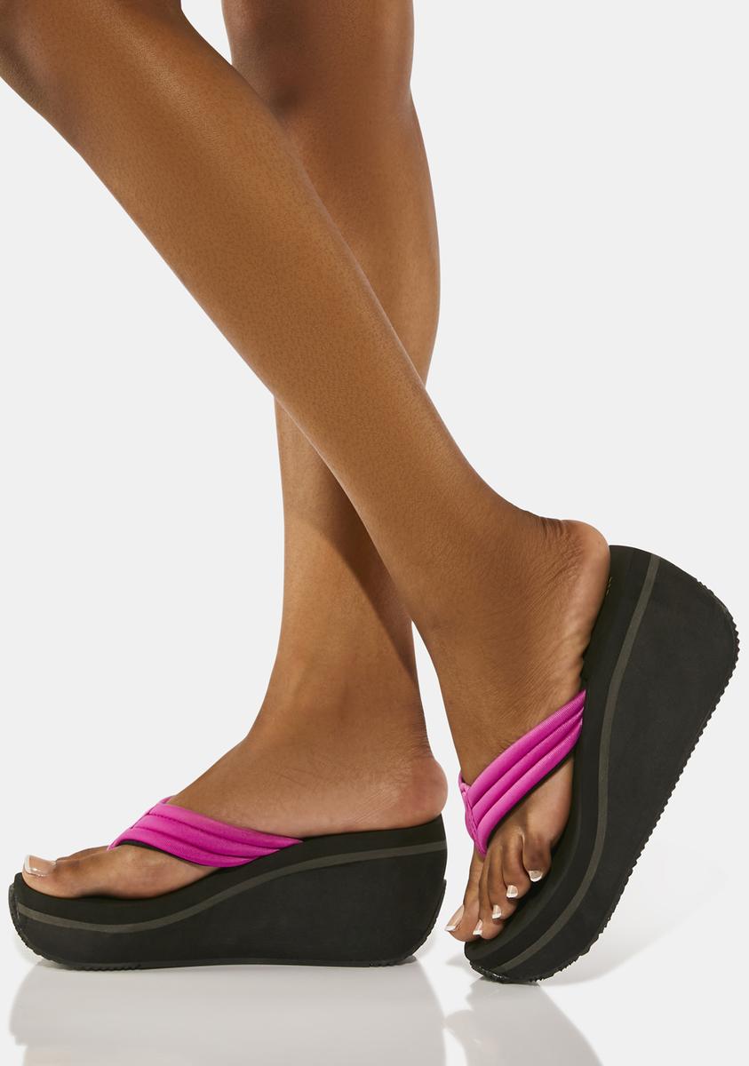 Volatile Flip Flops