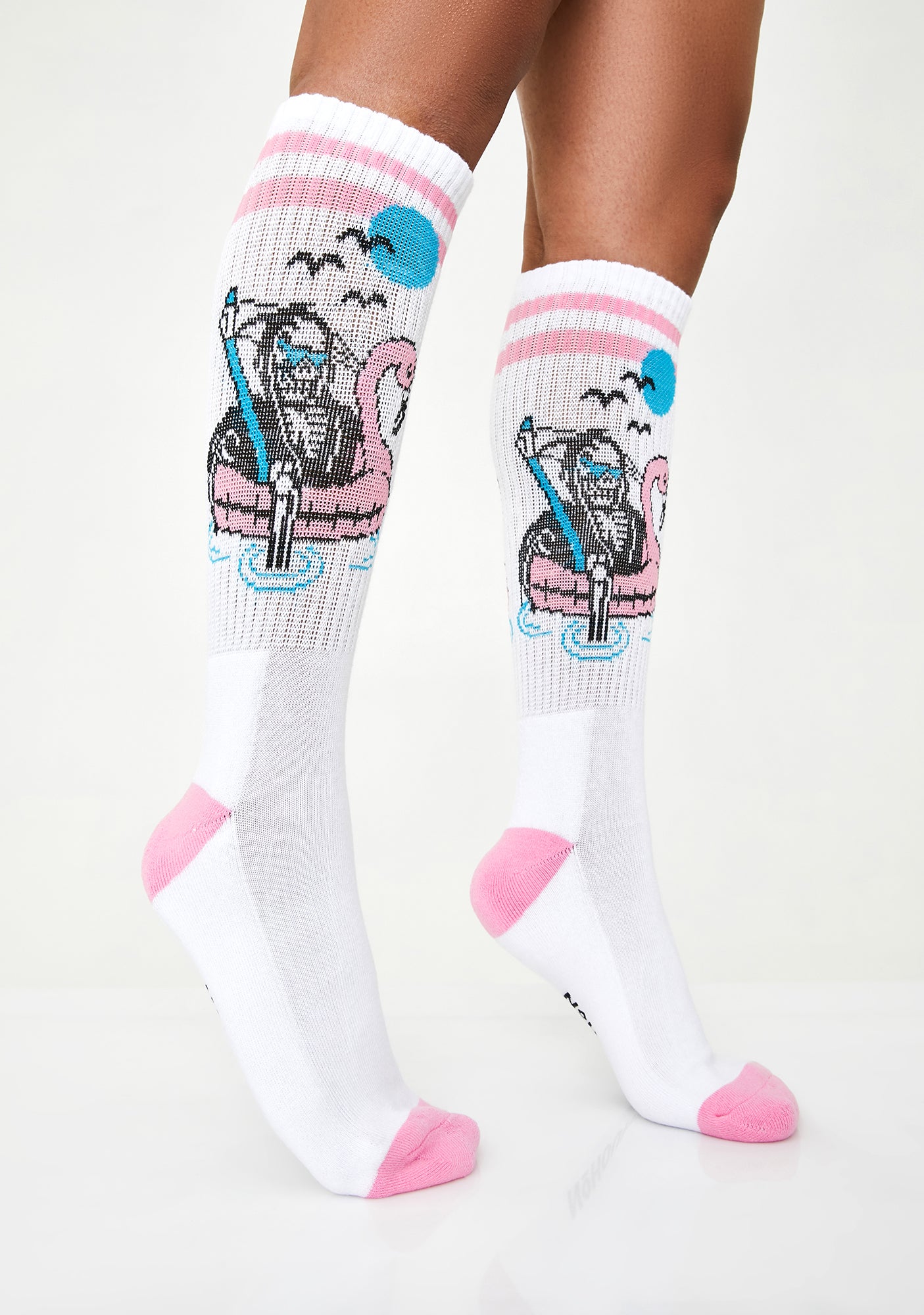 Vacation Crew Socks – Dolls Kill