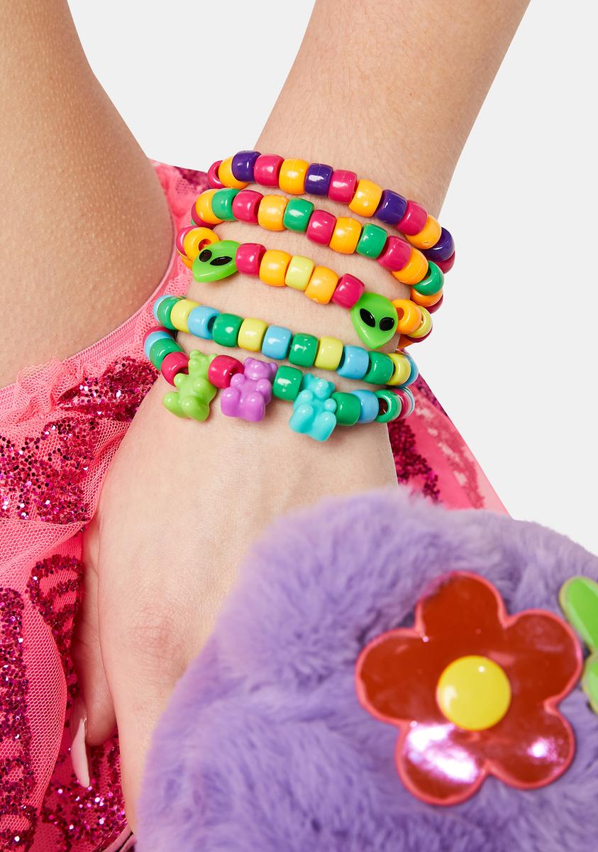 Rainbow Beaded Bracelets Set With Aliens And Gummy Bears – Dolls Kill