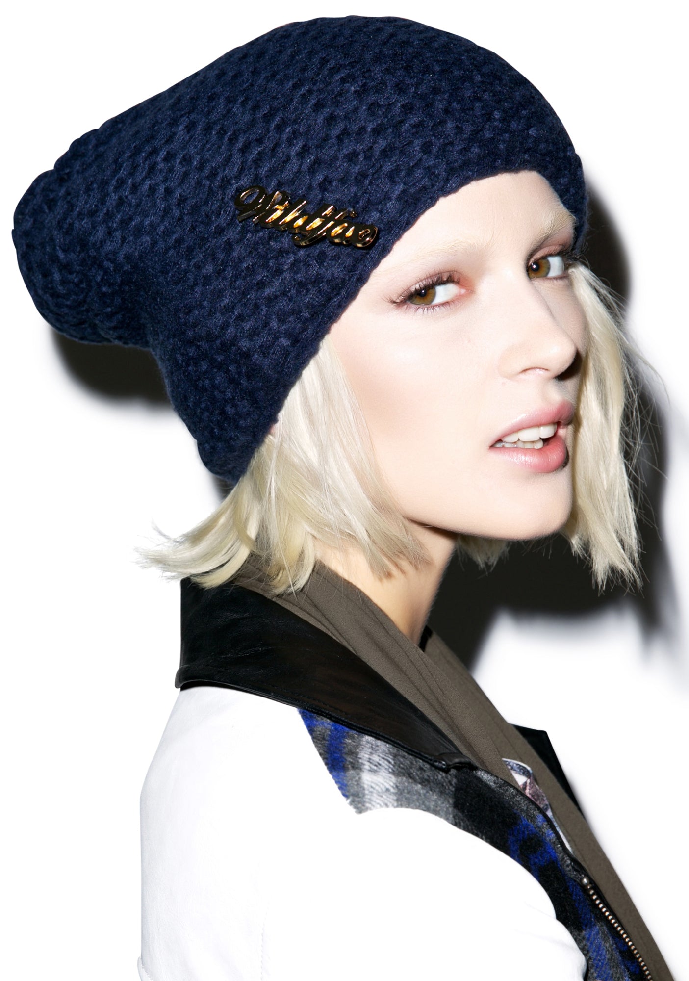 Solid Color Beanie – Dolls Kill