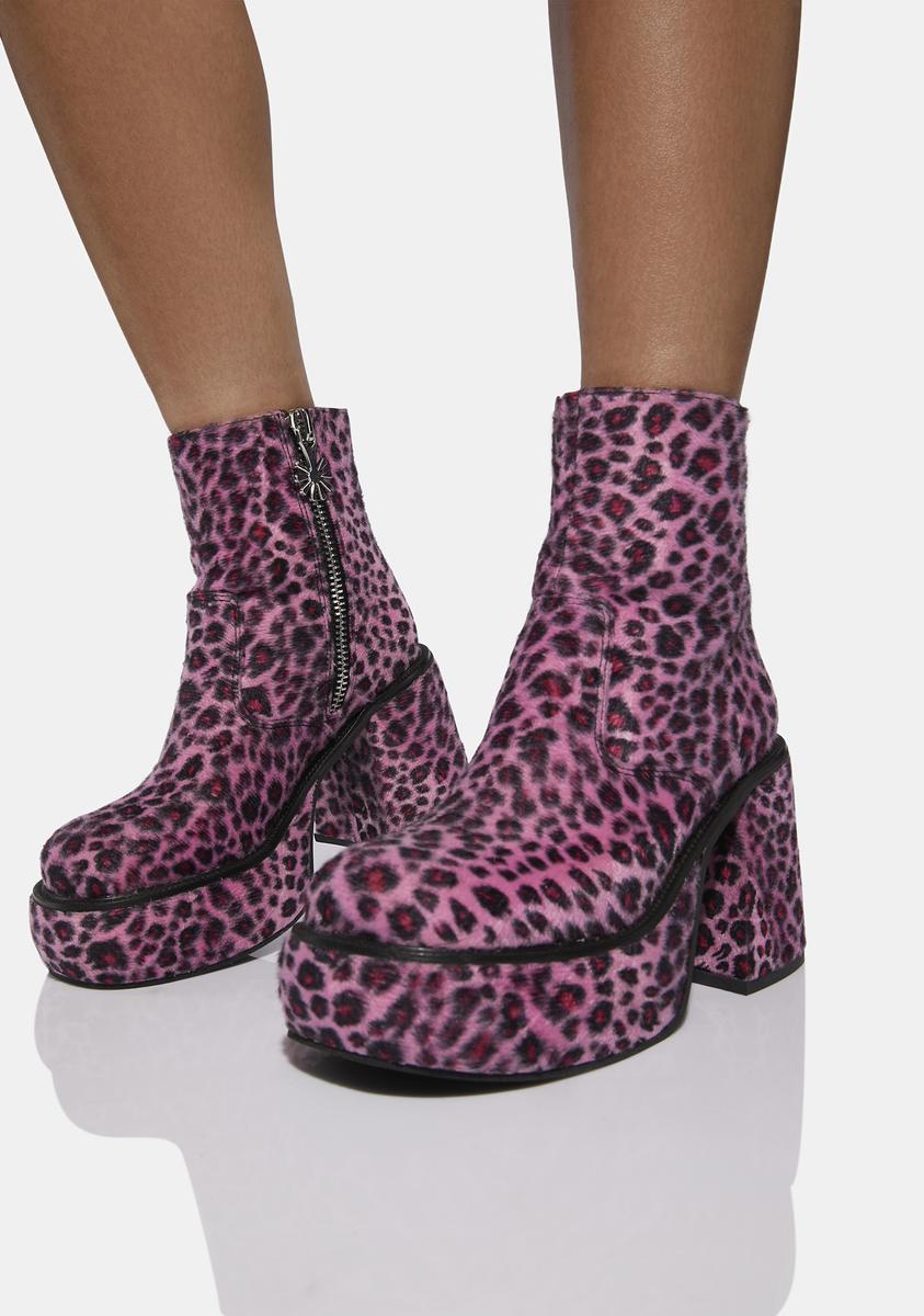 Delias Leopard Print Vegan Suede Platform Ankle Boots Pink – Dolls Kill
