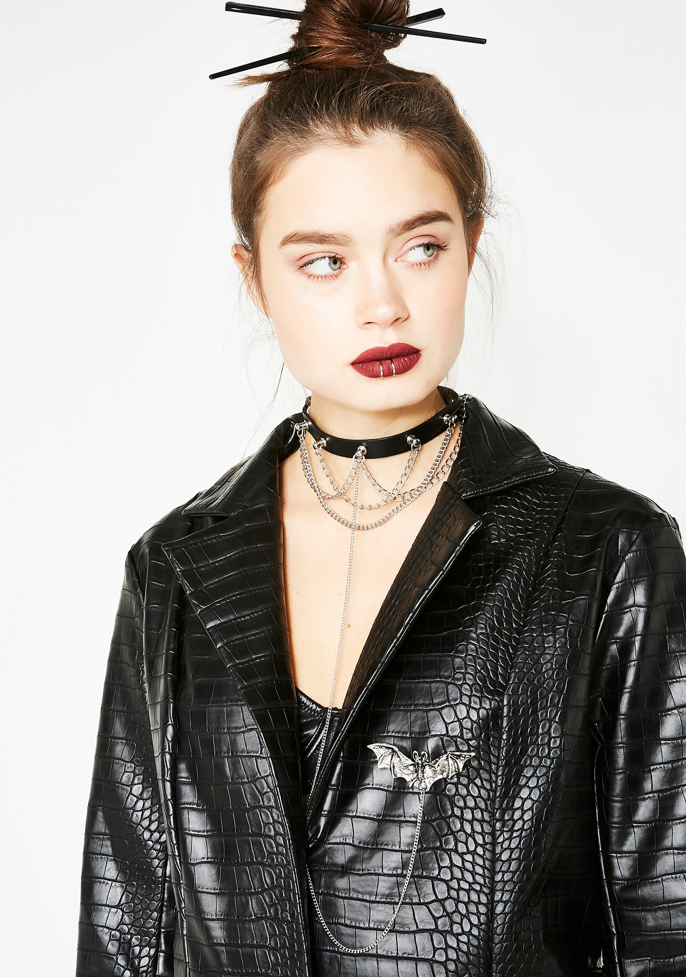 Vegan Leather Draped Chain Choker – Dolls Kill