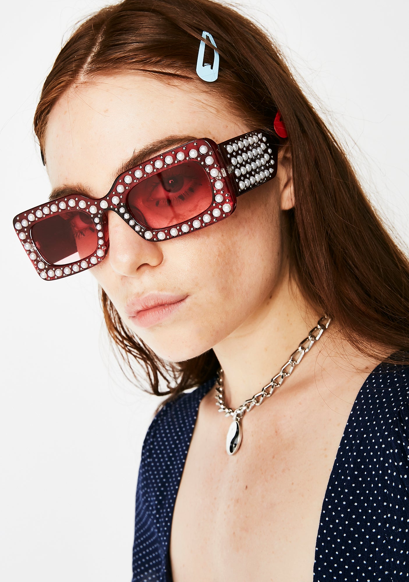 Pearl Red Sunglasses – Dolls Kill