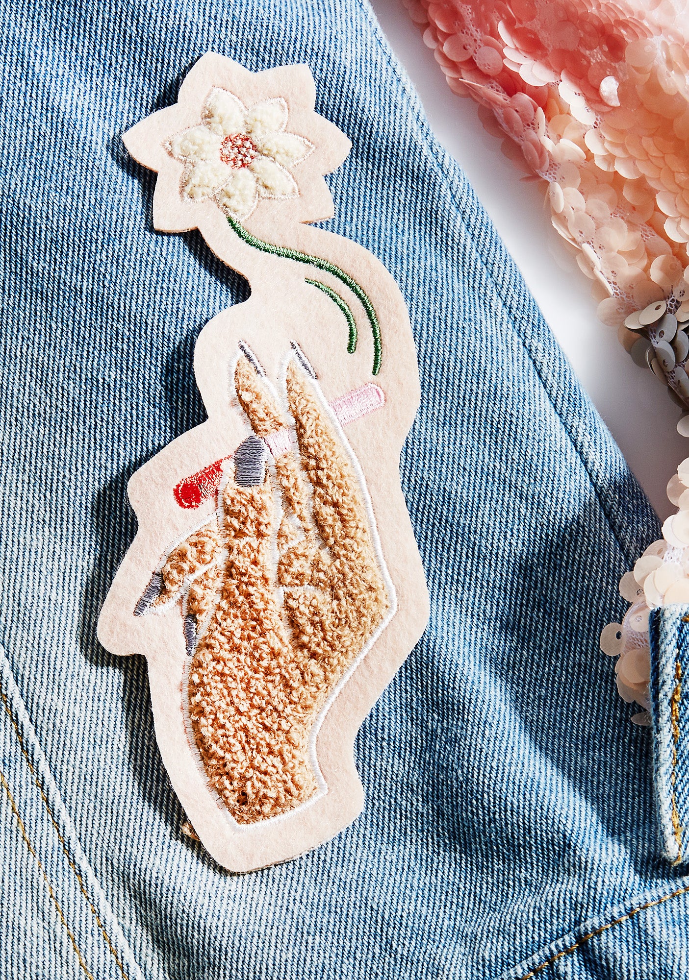 Smoking Flowers Patch – Dolls Kill