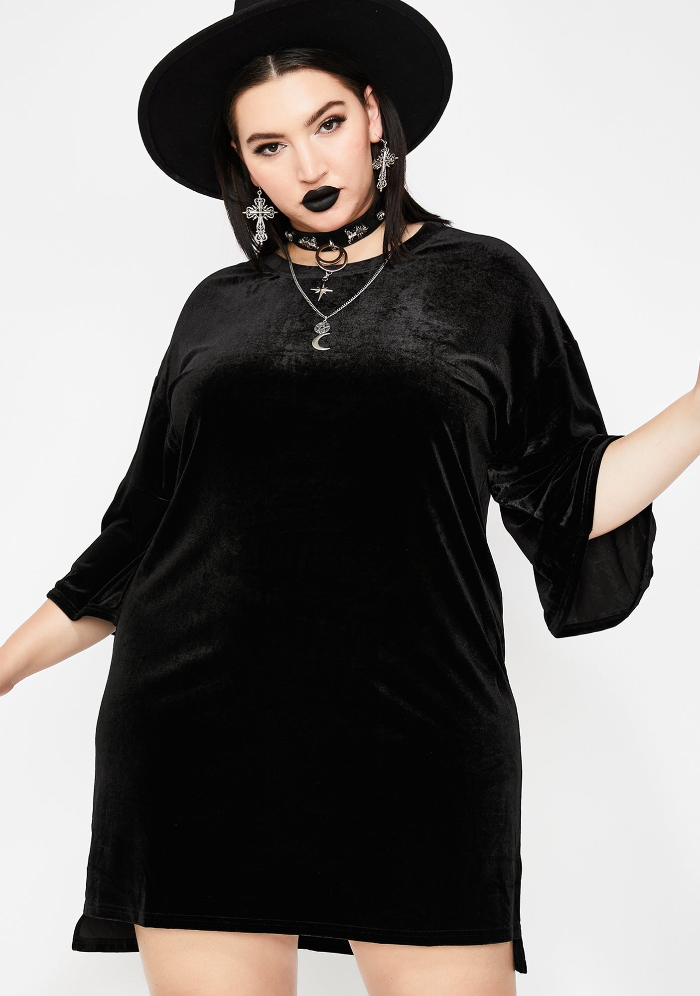 Plus Black Velvet Shift Dress – Dolls Kill