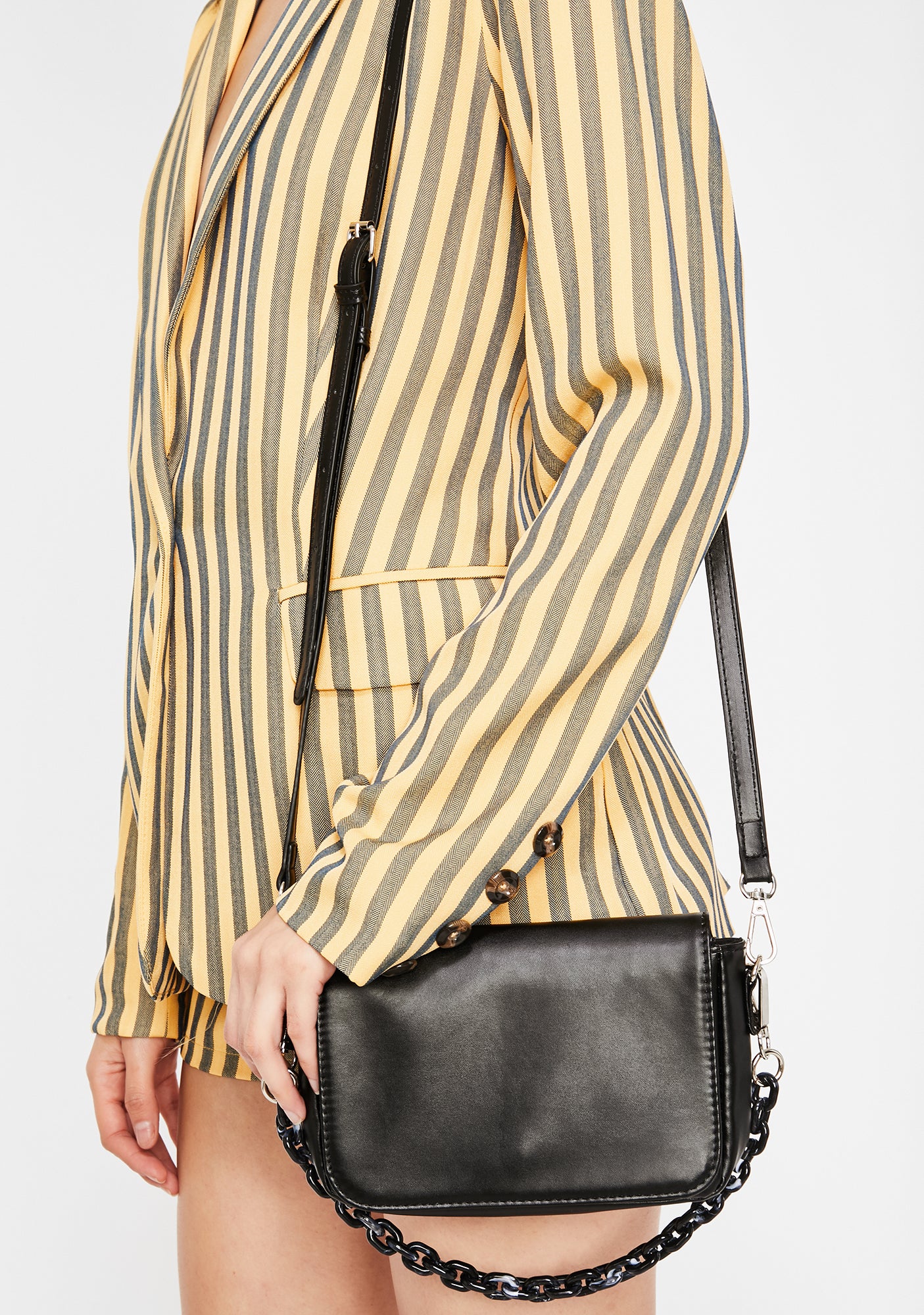 Link Me Chain Crossbody – Dolls Kill