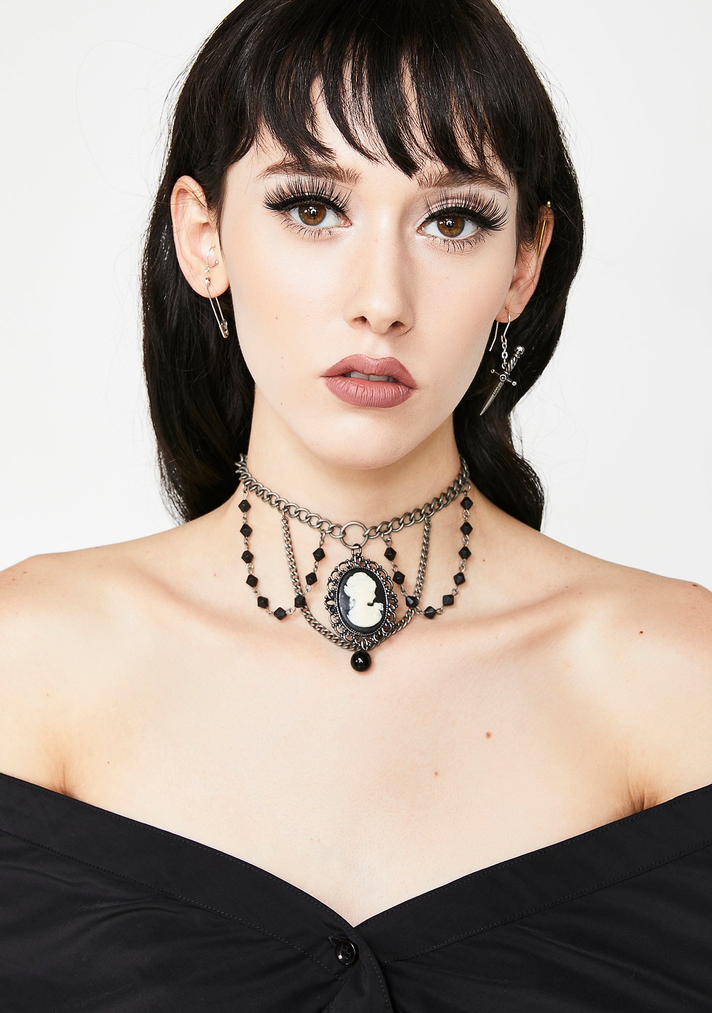 Silver Black Enamel Head Chain And Bead Choker – Dolls Kill