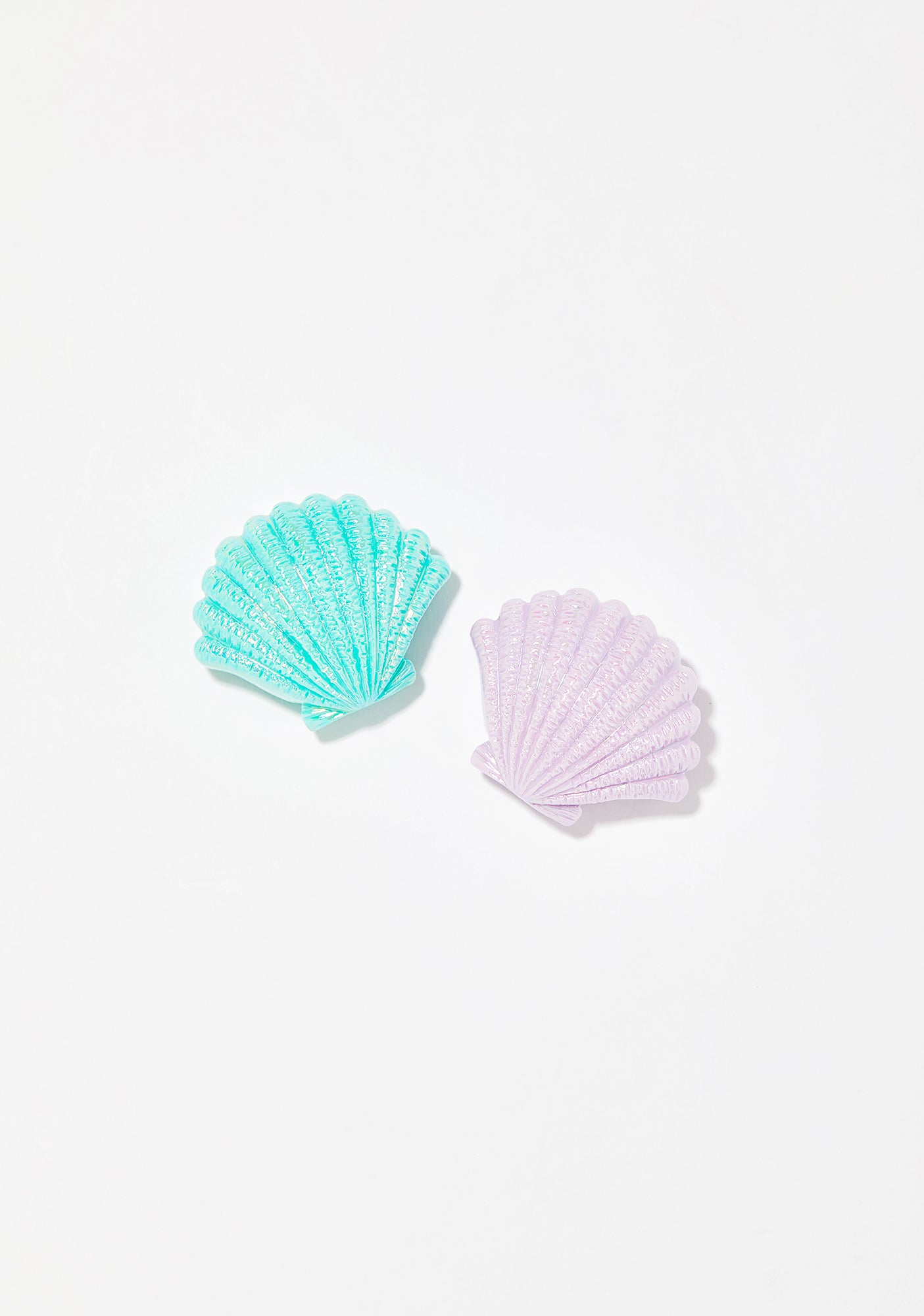 Holiday Seashell Lip Balm Duo – Dolls Kill