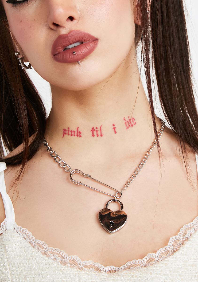 Heart Shaped Lock Chain Necklace - Silver – Dolls Kill