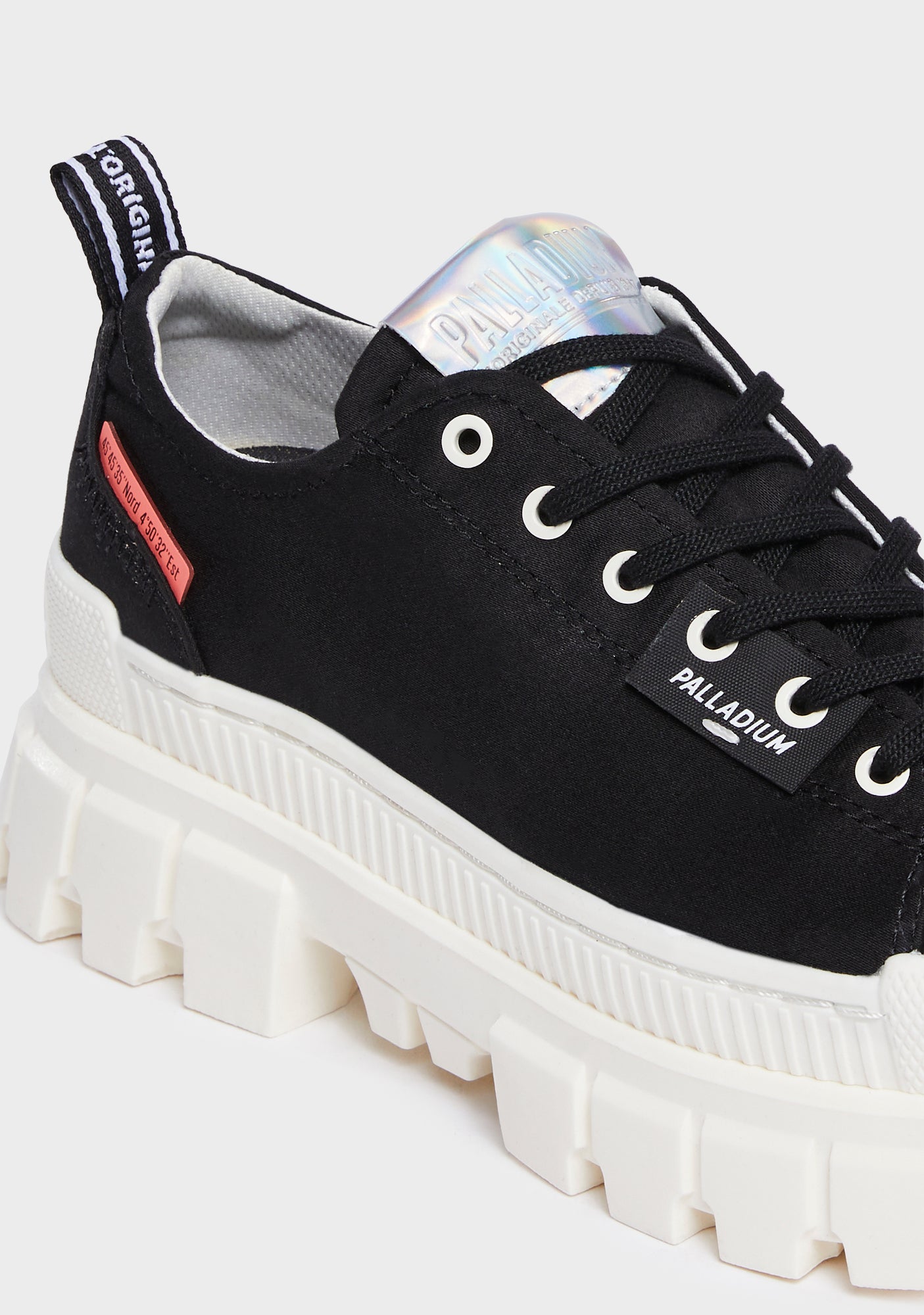 Revolt Lo TX Platform Sneakers – Dolls Kill