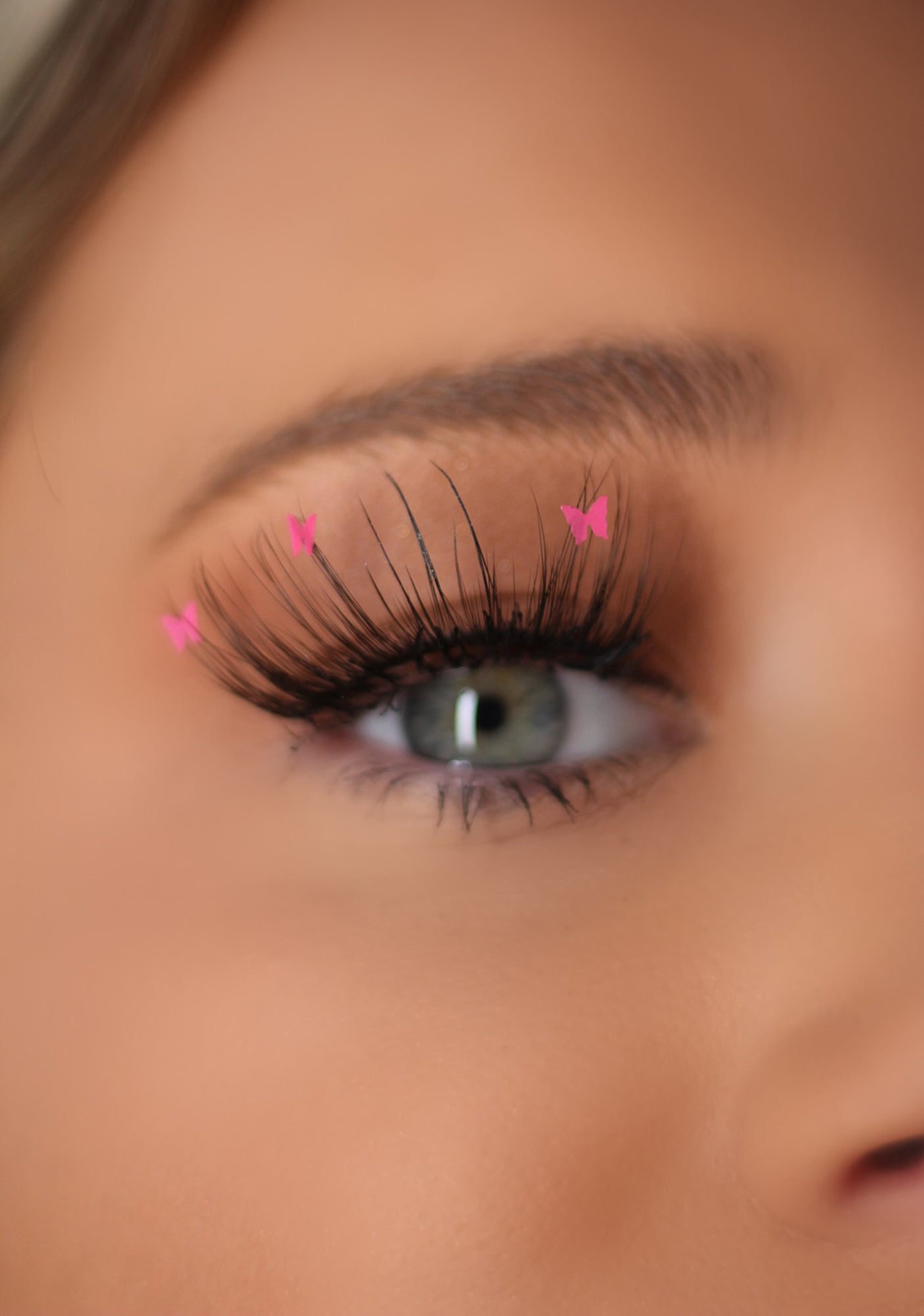 Pink Flutter Lashes – Dolls Kill
