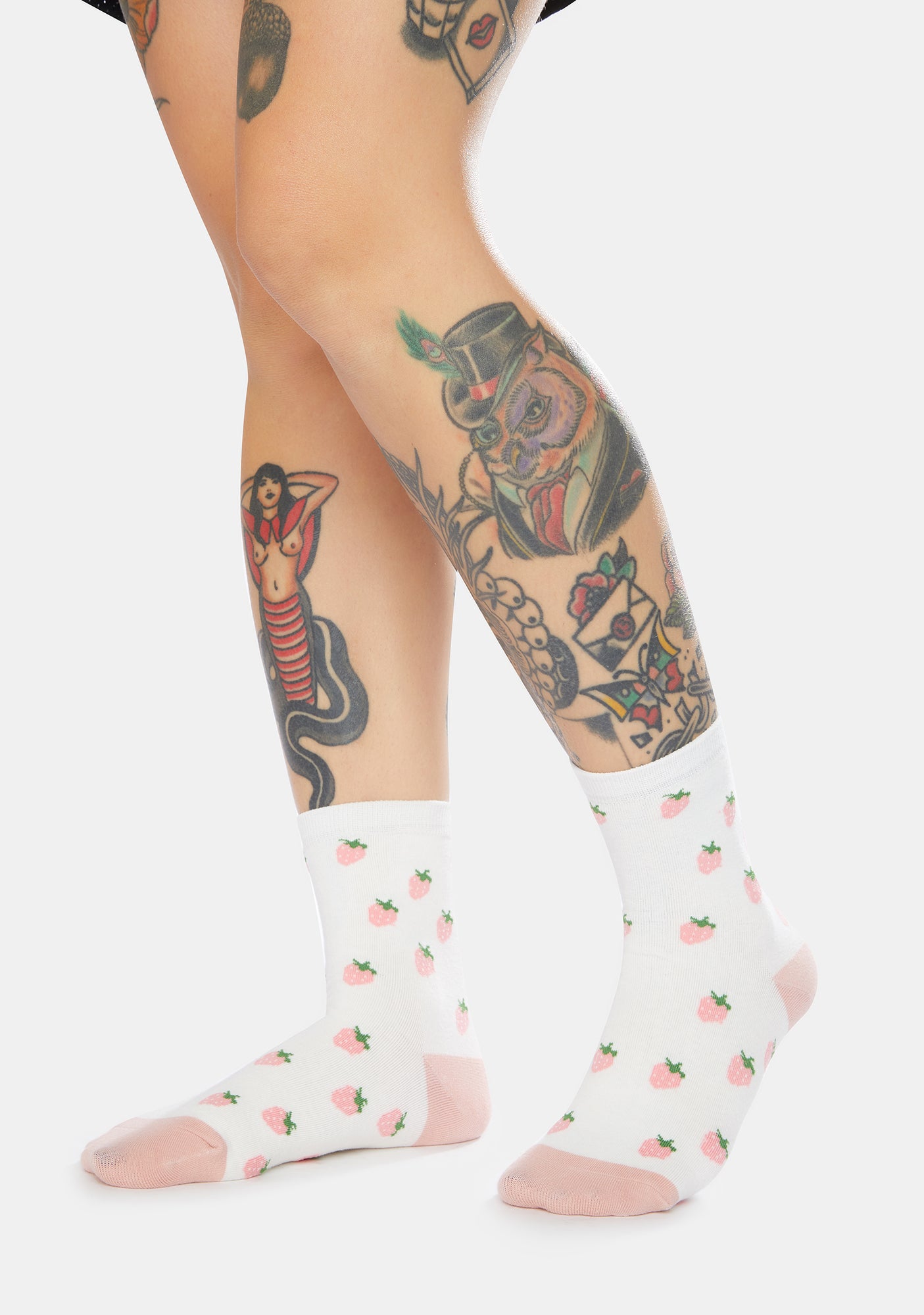 Cute Strawberry Print Crew Socks - White – Dolls Kill