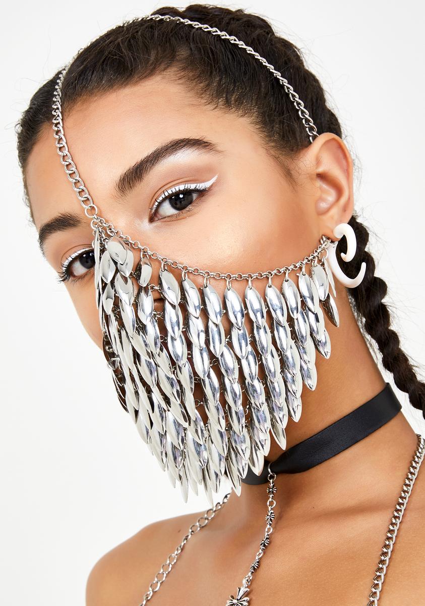 Silver Face Chain Mask – Dolls Kill