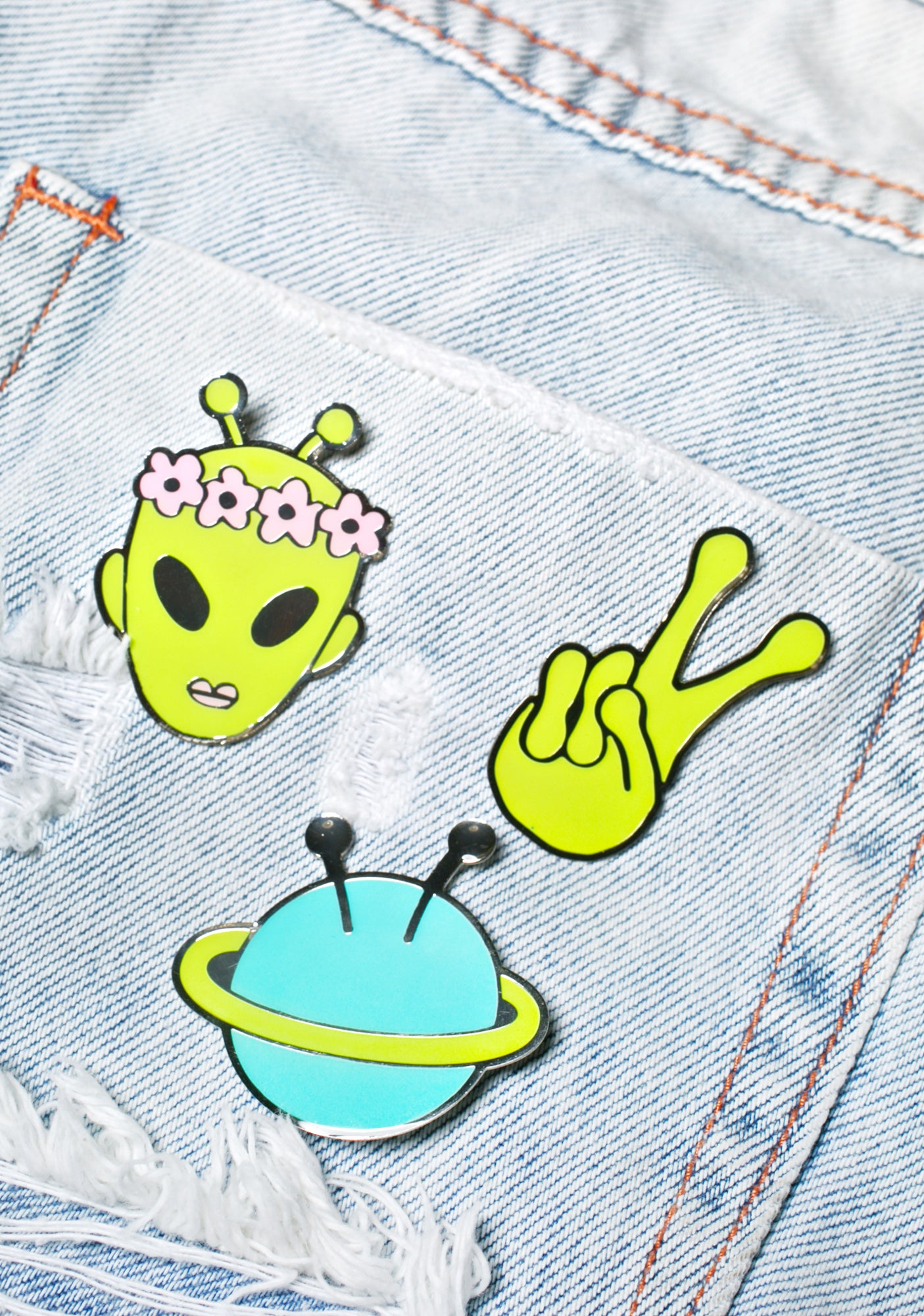 Alien Pin Pack – Dolls Kill