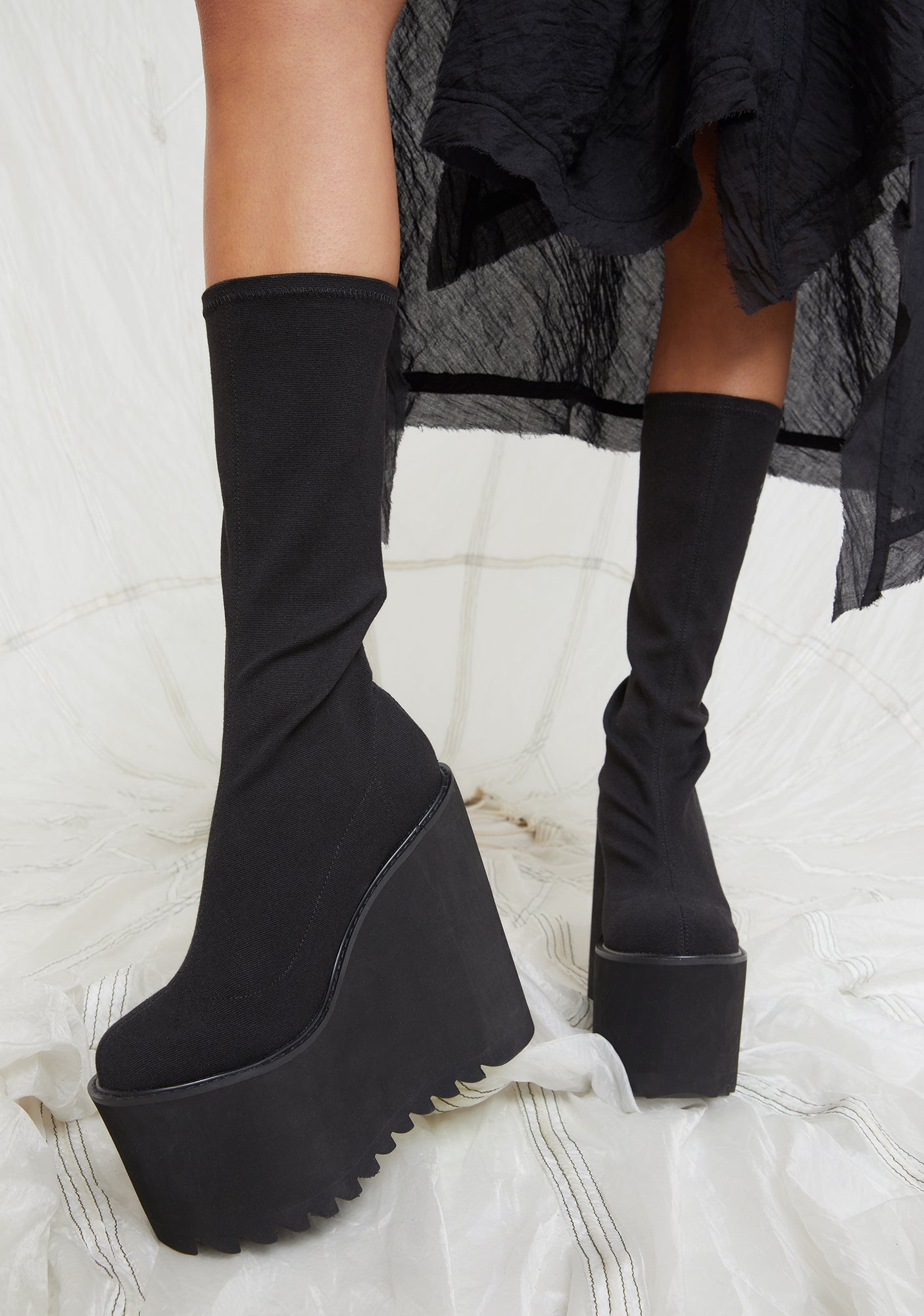 Darker Wavs Unisex Stretch Logo Traitor Boots - Black – Dolls Kill